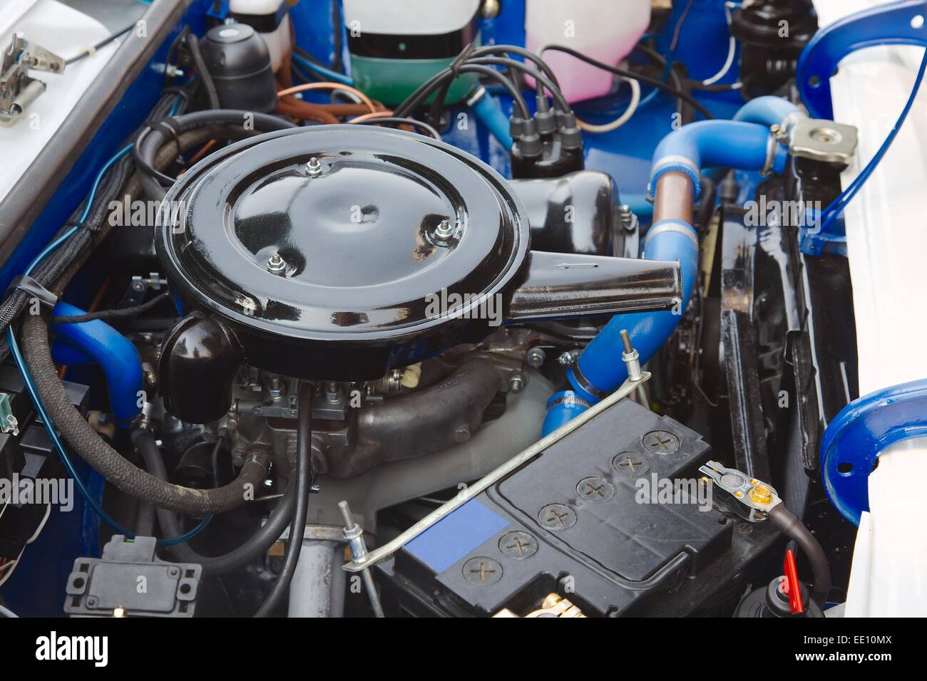 Old engine block hi-res stock photography and images - Alamy