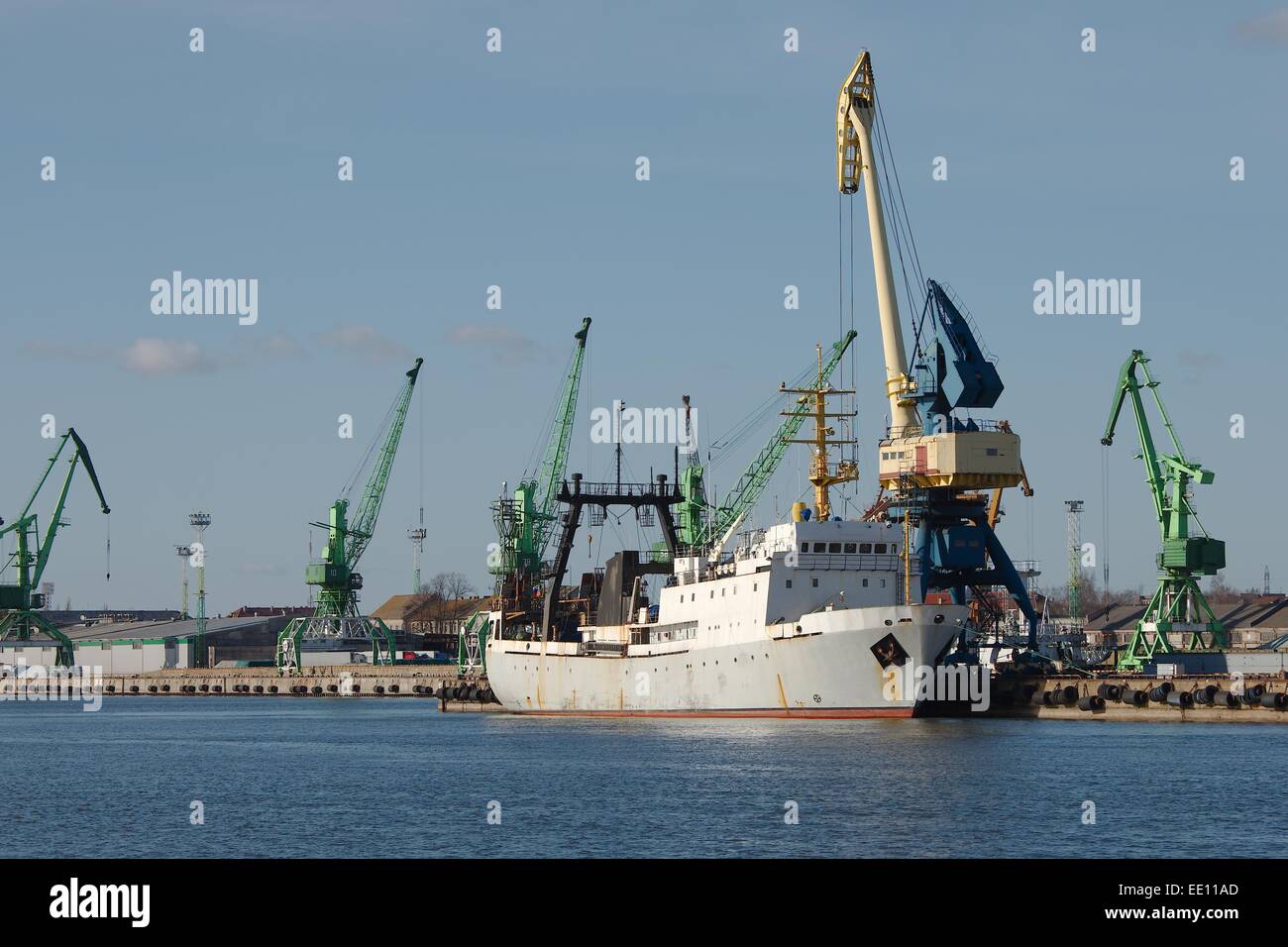 Dock machine hi-res stock photography and images - Alamy