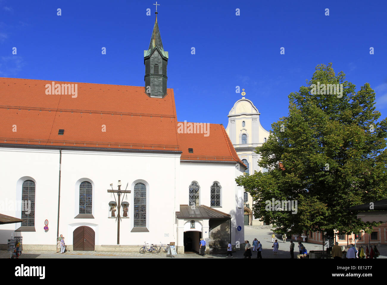 Deutschland, Bayern, Oberbayern, Altoetting, Bruder-Konrad-Kirche Stock ...
