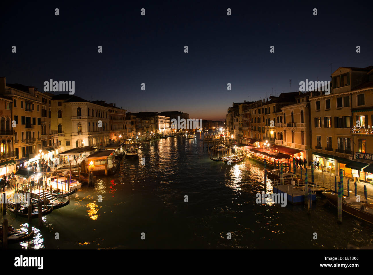 Pictures venice night hi-res stock photography and images - Alamy