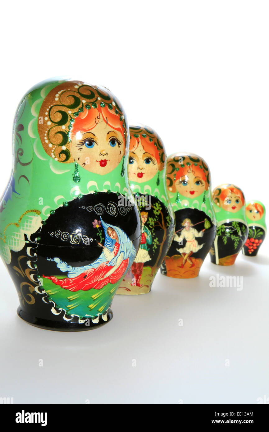 Matrjoschka, Matroschka, volkstuemliche russische Holzpuppe ...