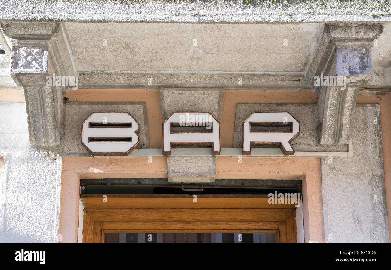 Bar building entrance hi-res stock photography and images - Alamy