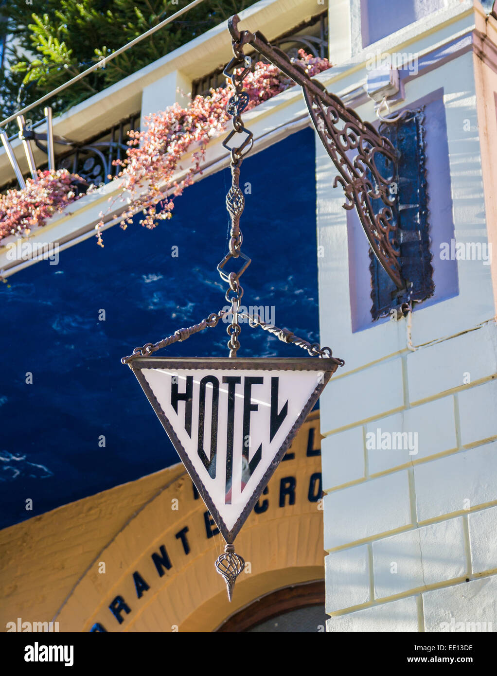 Bronze triangle hi-res stock photography and images - Alamy