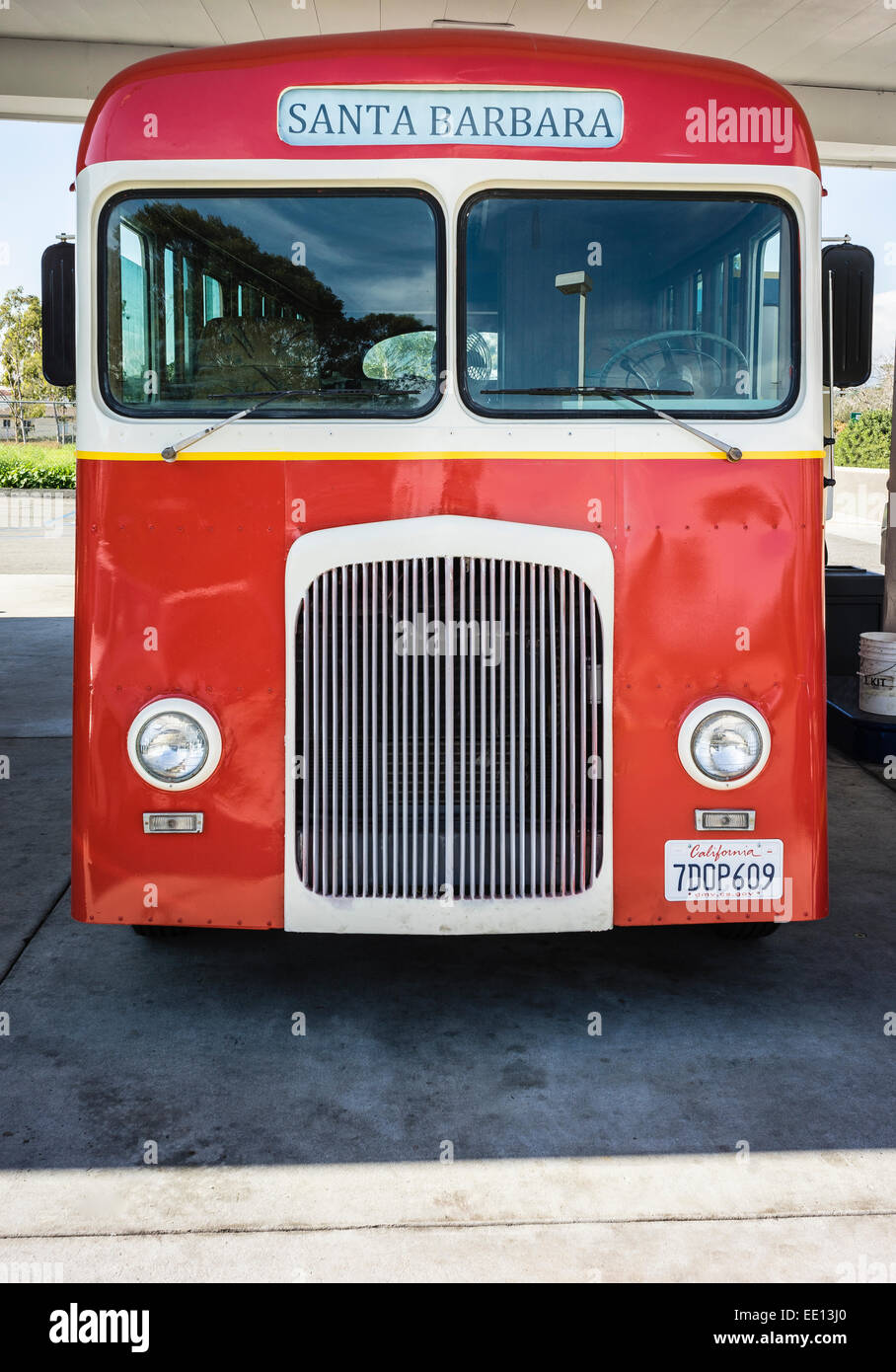 Front End Of Bus High Resolution Stock Photography and Images - Alamy