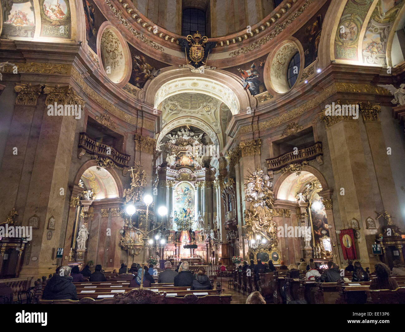 Imperial chapel vienna hi-res stock photography and images - Alamy