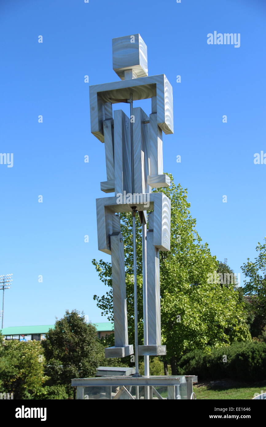 Artwork statue hi-res stock photography and images - Alamy