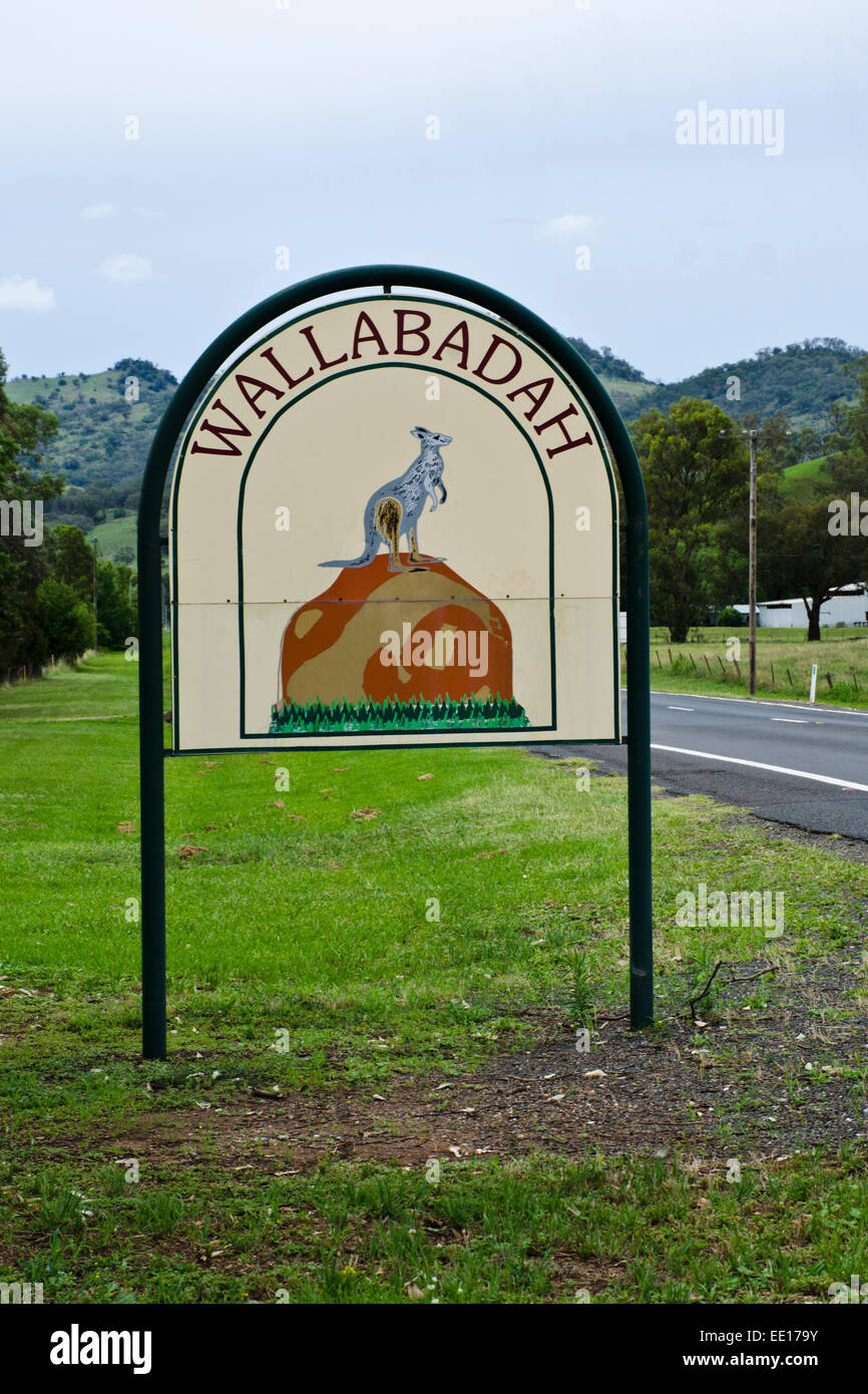 Wallabadah NSW Australia village welcome sign Stock Photo - Alamy