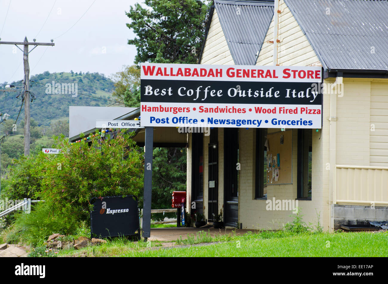 Old fashioned general store sign hi-res stock photography and images ...