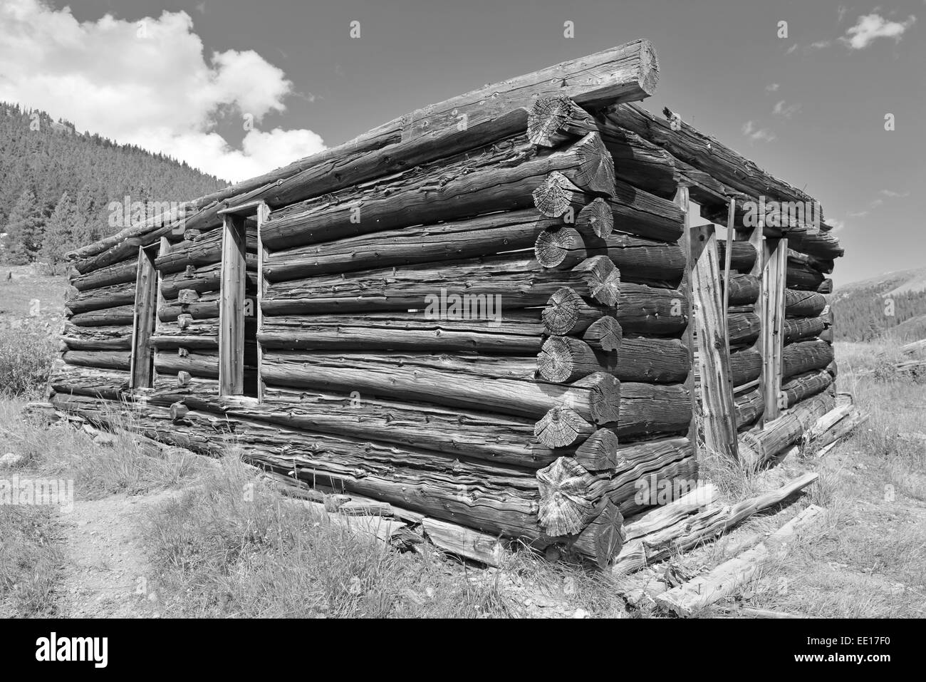 Vintage Log cabin in old mining town, Colorado Stock Photo - Alamy