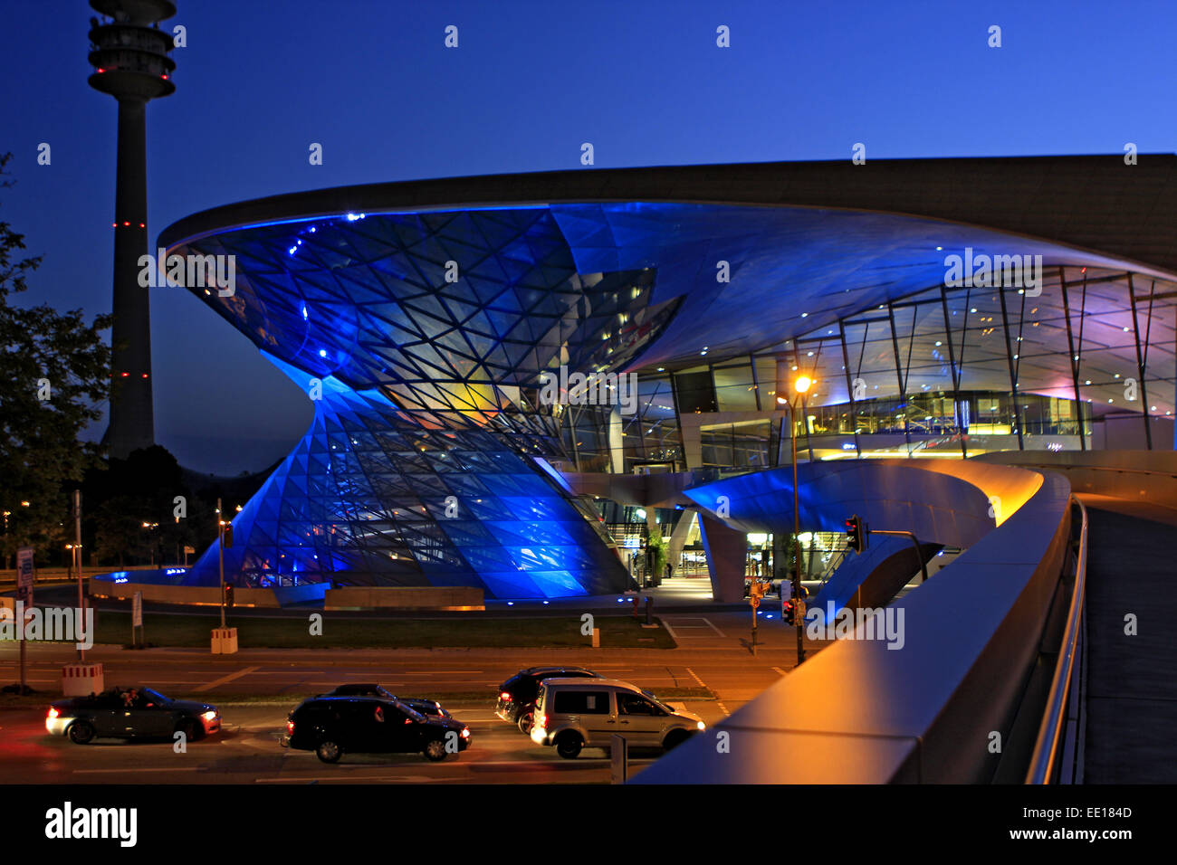 Deutschland, Bayern, BMW Welt in München bei Nacht, Germany, Bavaria ...