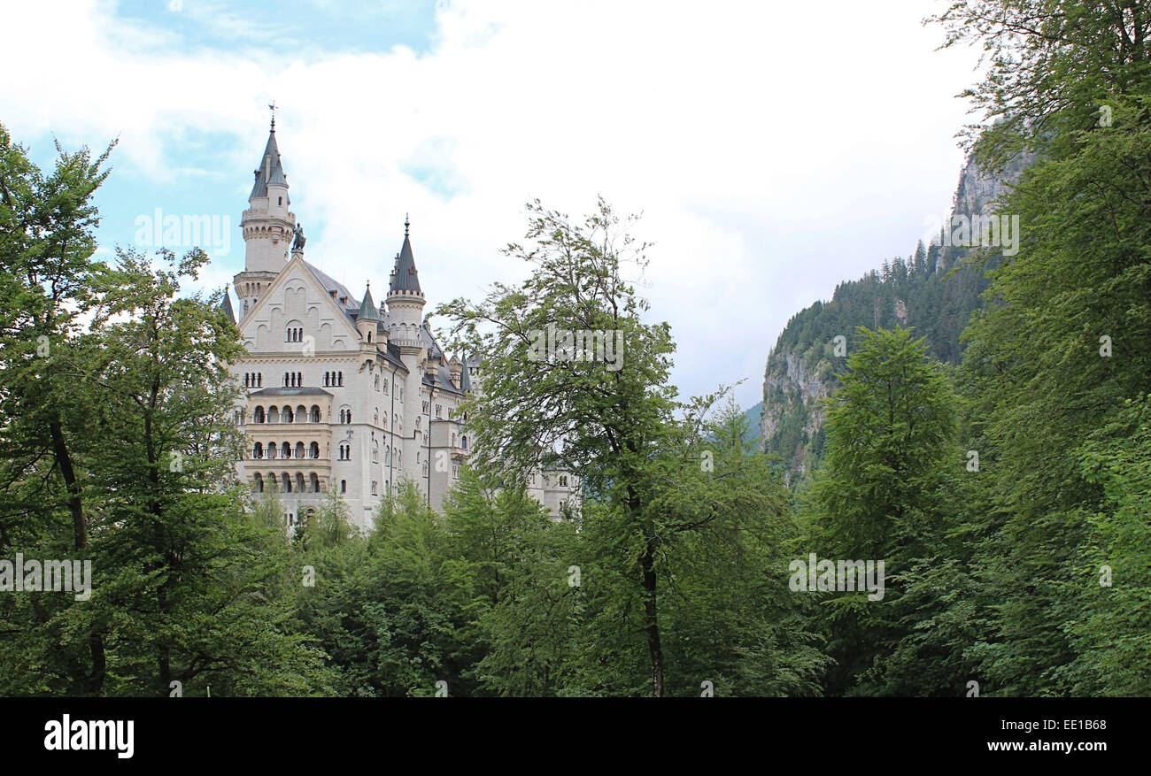 Exterior neuschwanstein castle built ludwig hi-res stock photography ...