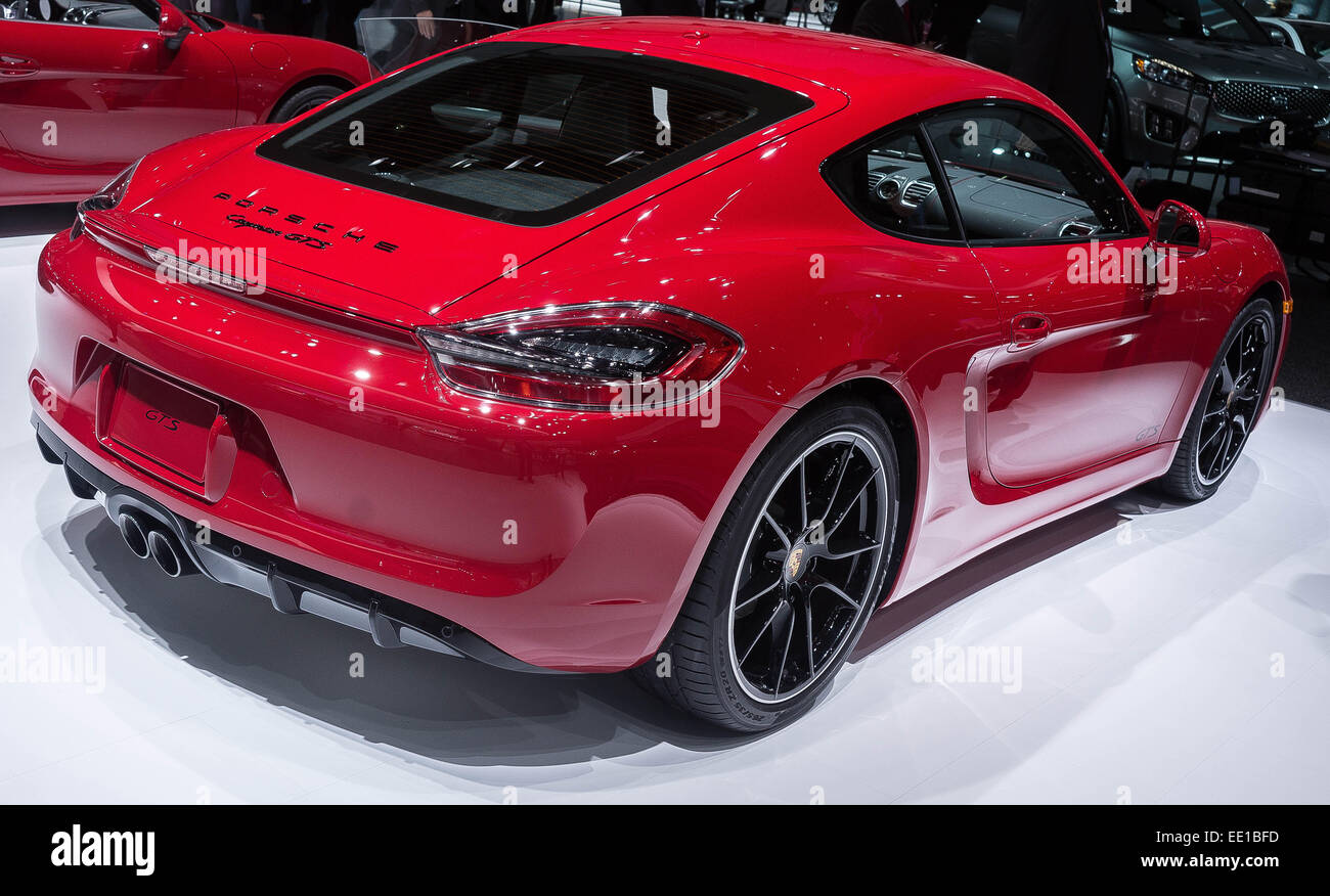 Detroit, MI, USA. 12th Jan, 2015. Porsche Cayenne GTS dazzles at the ...
