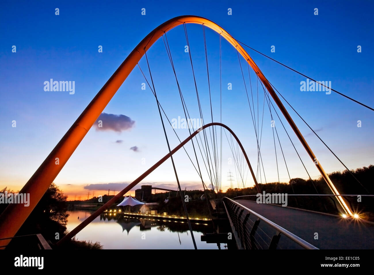 Arch illuminated hi-res stock photography and images - Alamy