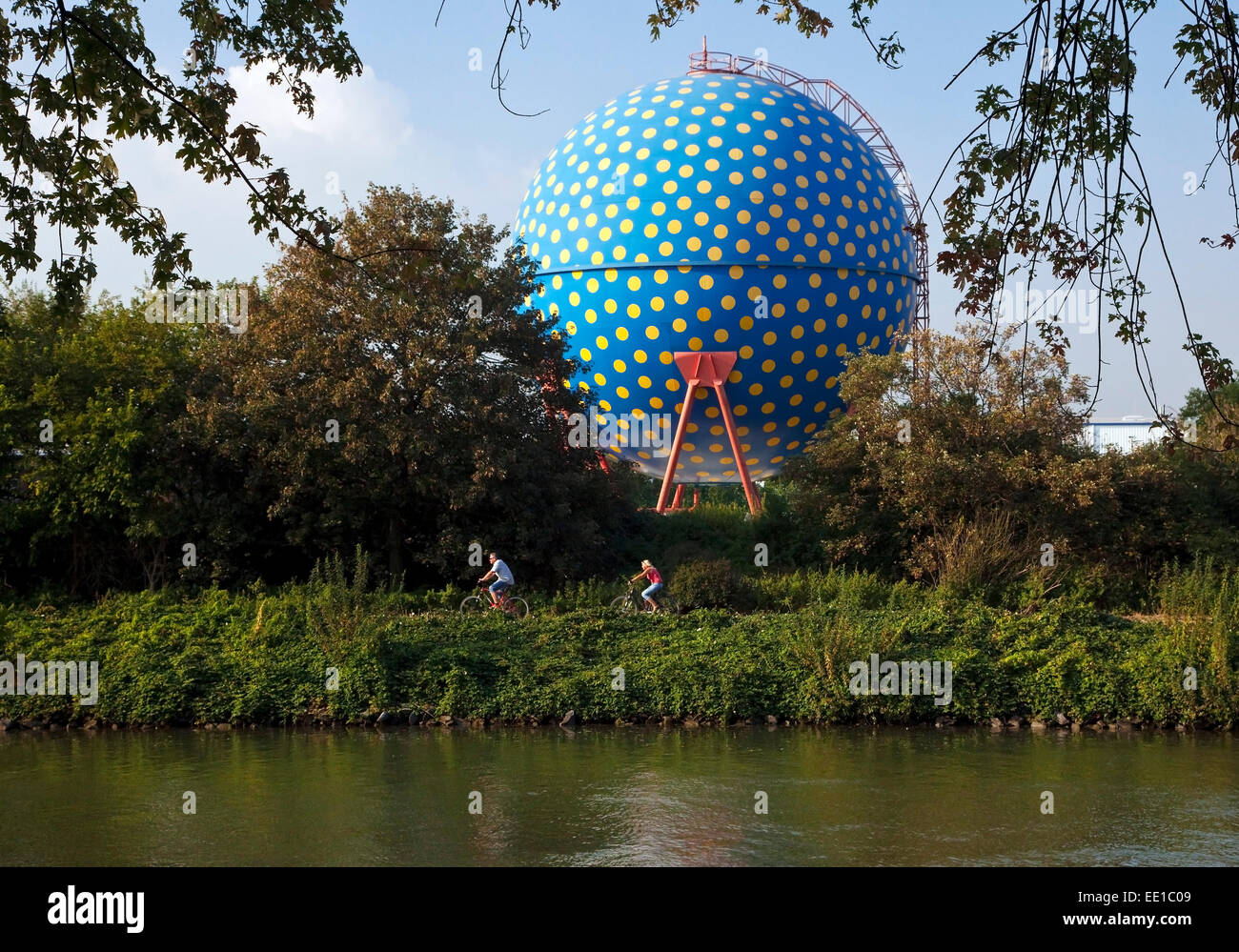 Spherical tank hi-res stock photography and images - Alamy