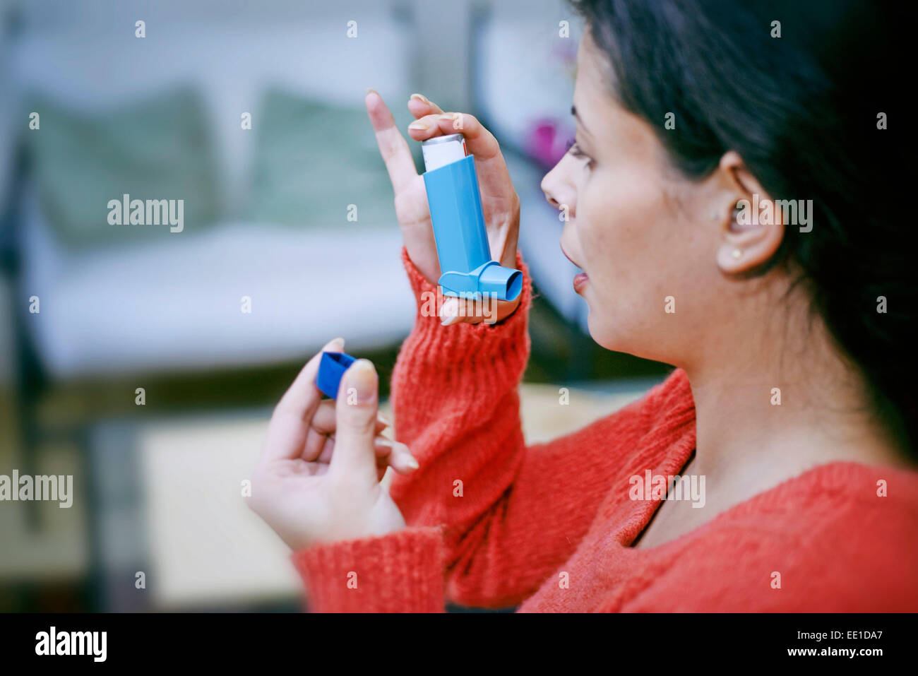 ASTHMA TREATMENT, WOMAN Stock Photo - Alamy
