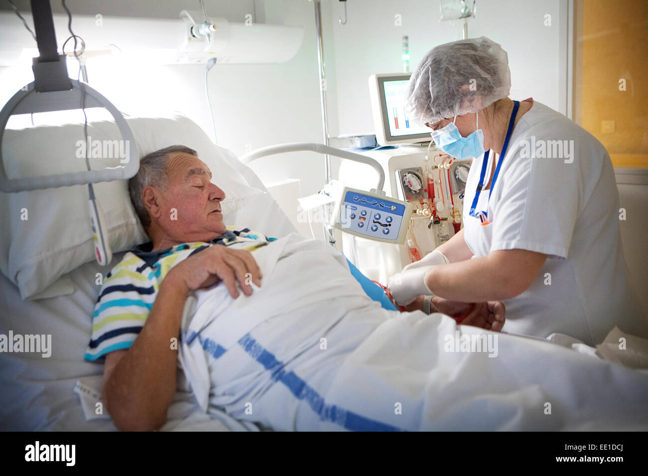 Hemodialysis vascular hi-res stock photography and images - Alamy