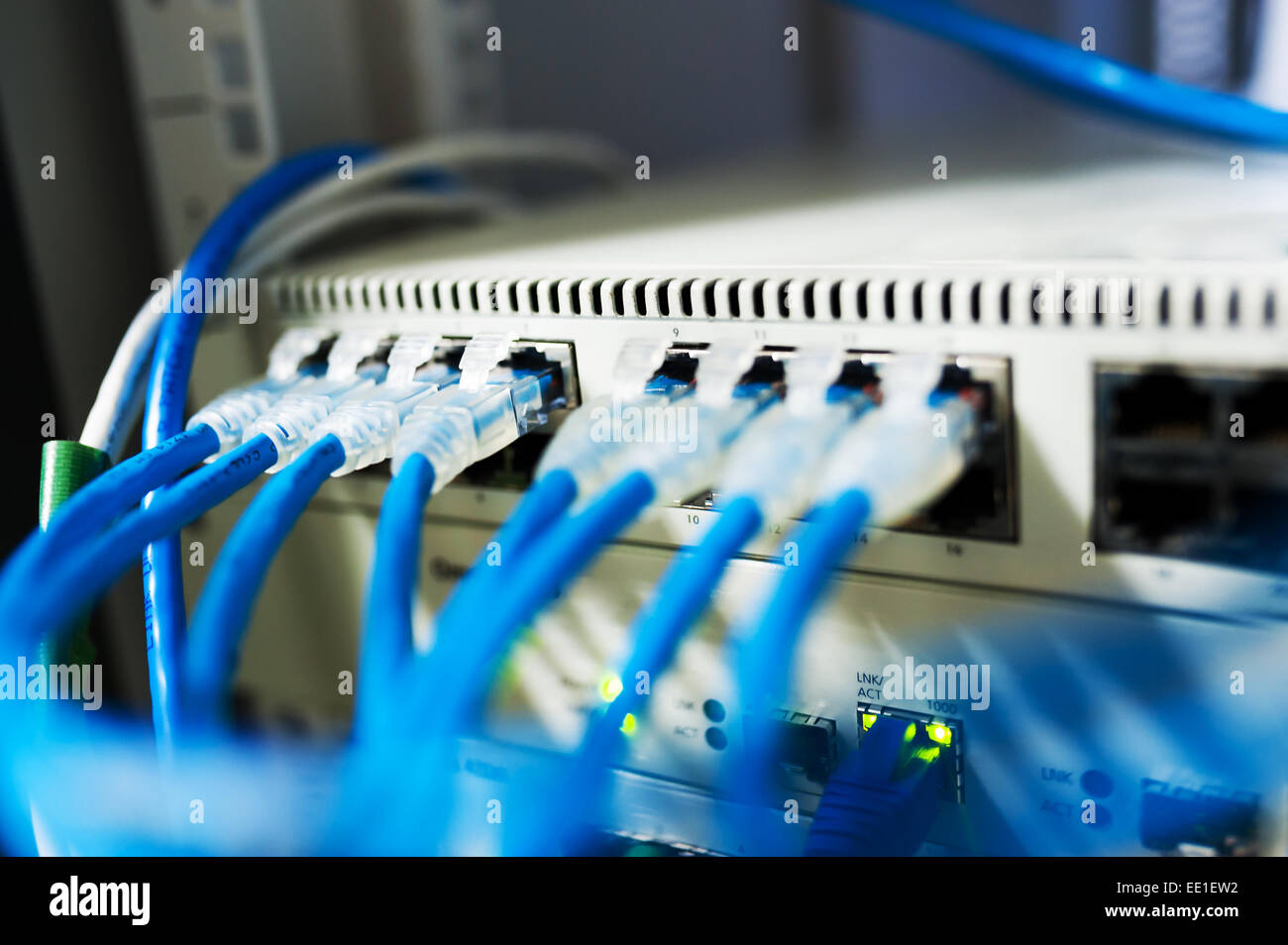 Network hub hi-res stock photography and images - Alamy