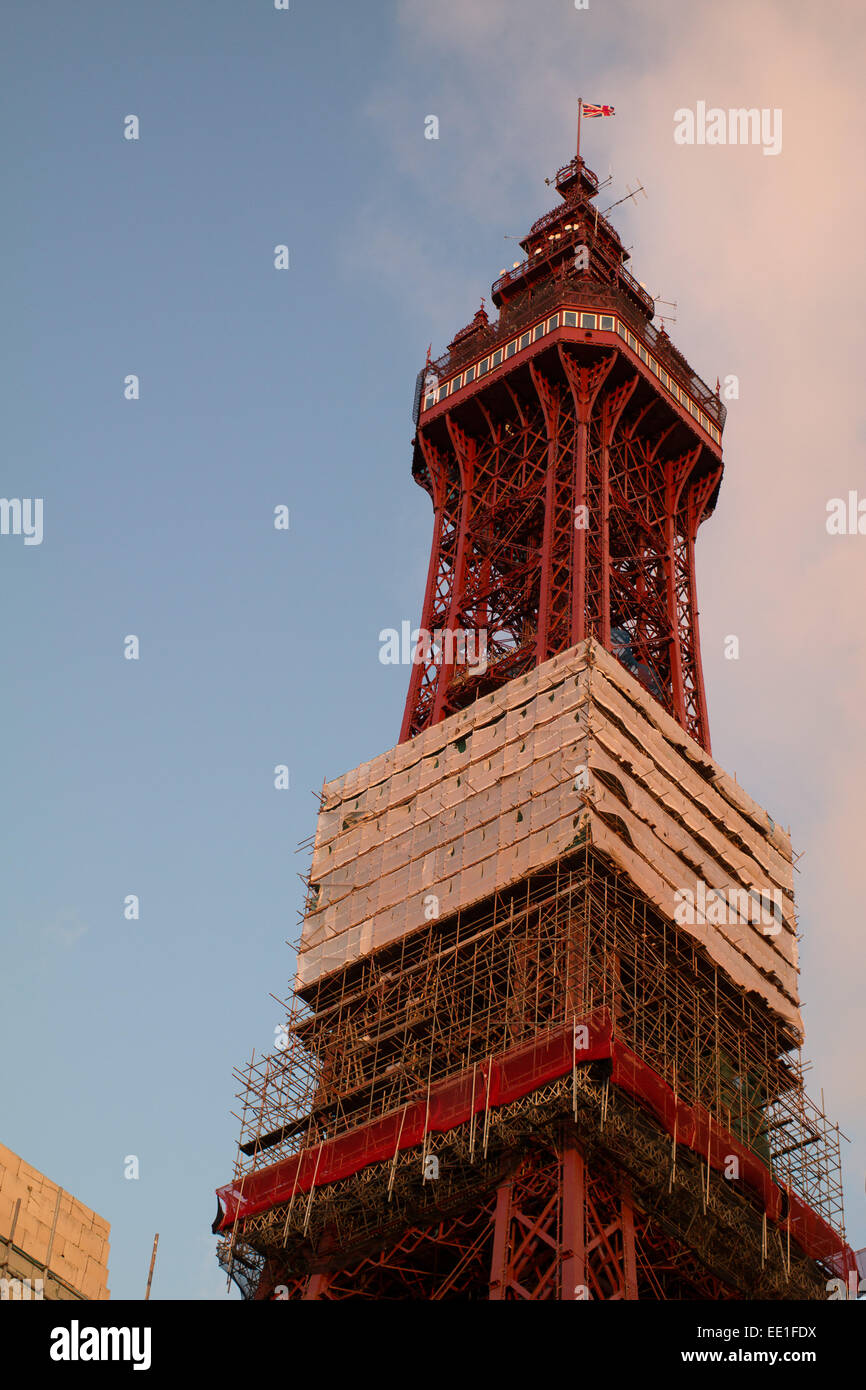 Blackpool tower with scaffold hi-res stock photography and images - Alamy