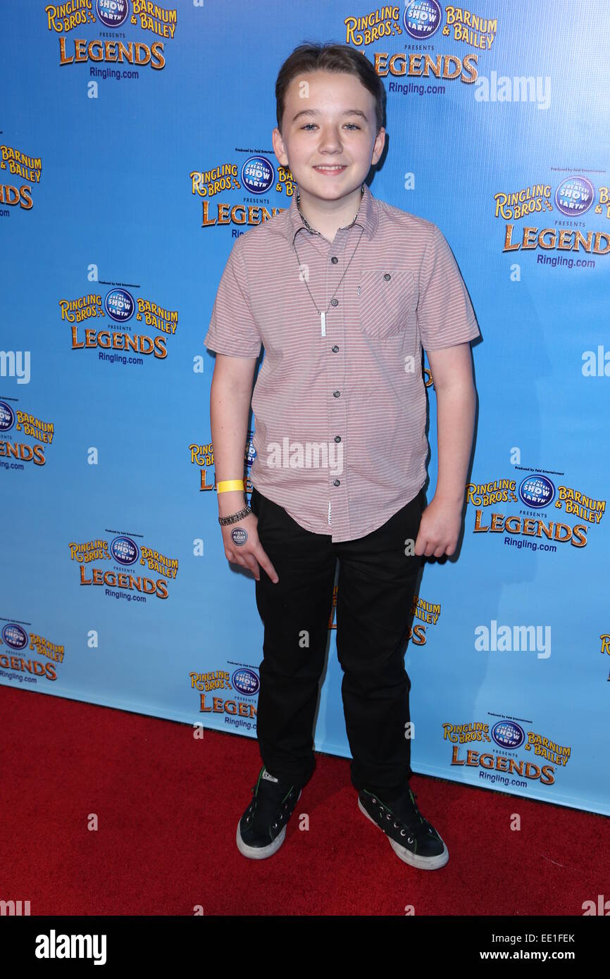 Ringling Bros. and Barnum & Bailey Circus: Legends Featuring: Benjamin ...