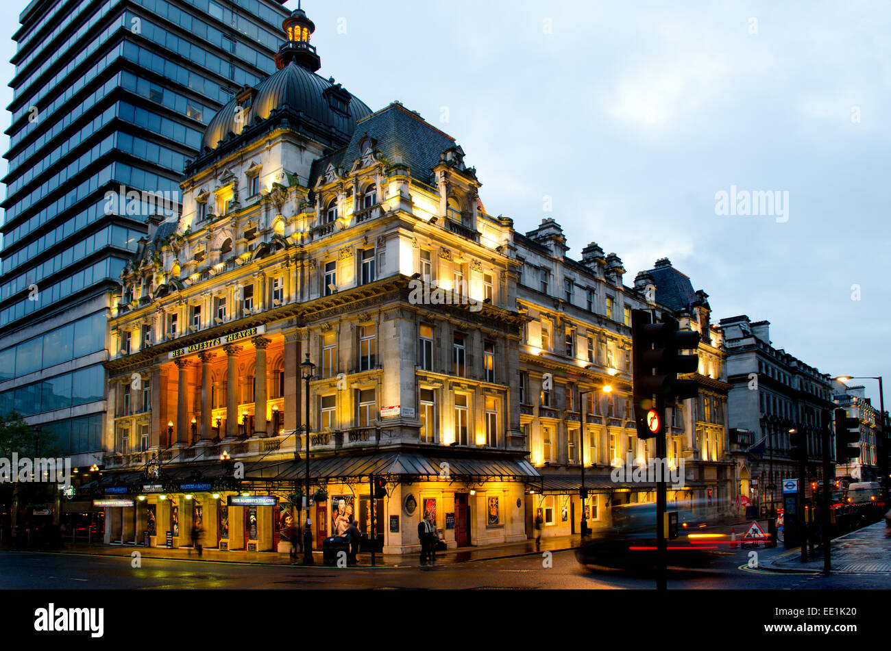 Her Majesty's Theatre, London - Phantom of the Opera Stock Photo - Alamy