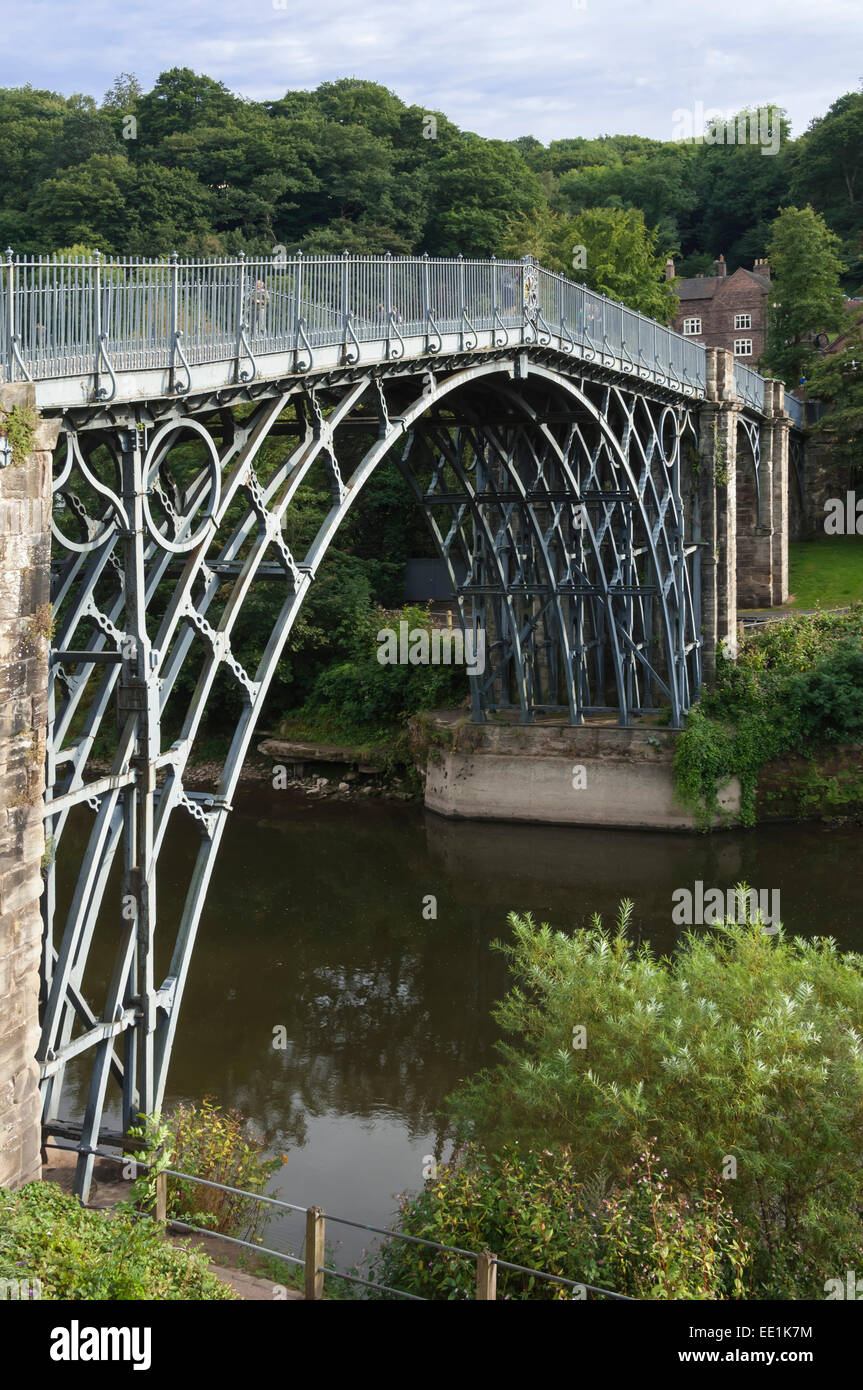 Ironbridge hi-res stock photography and images - Alamy