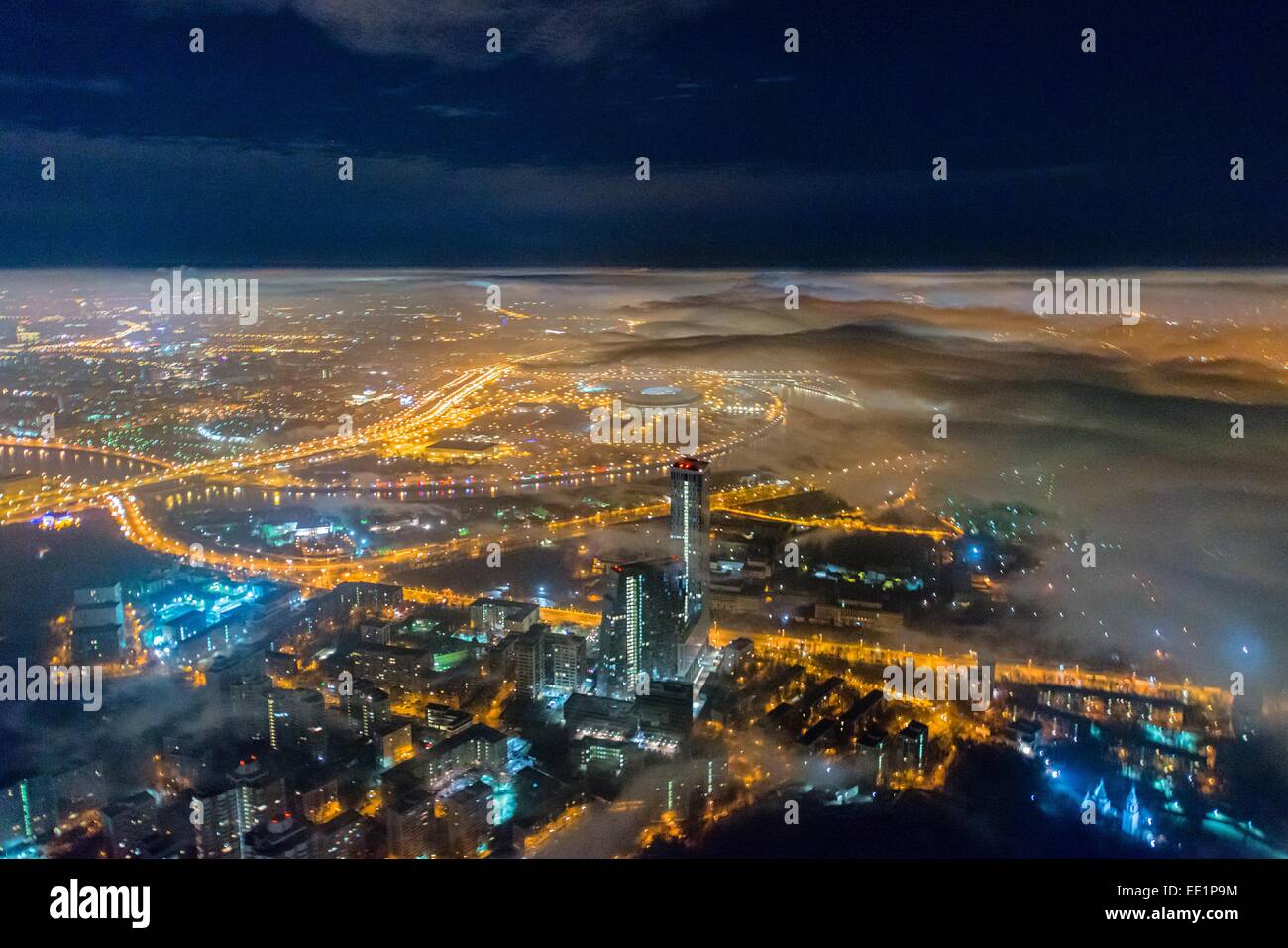 Night flight moscow hi-res stock photography and images - Alamy