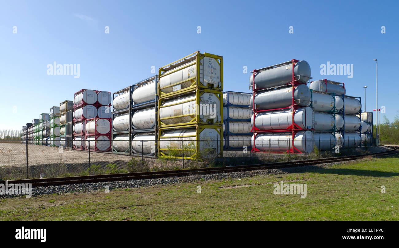Bulk containers hi-res stock photography and images - Alamy