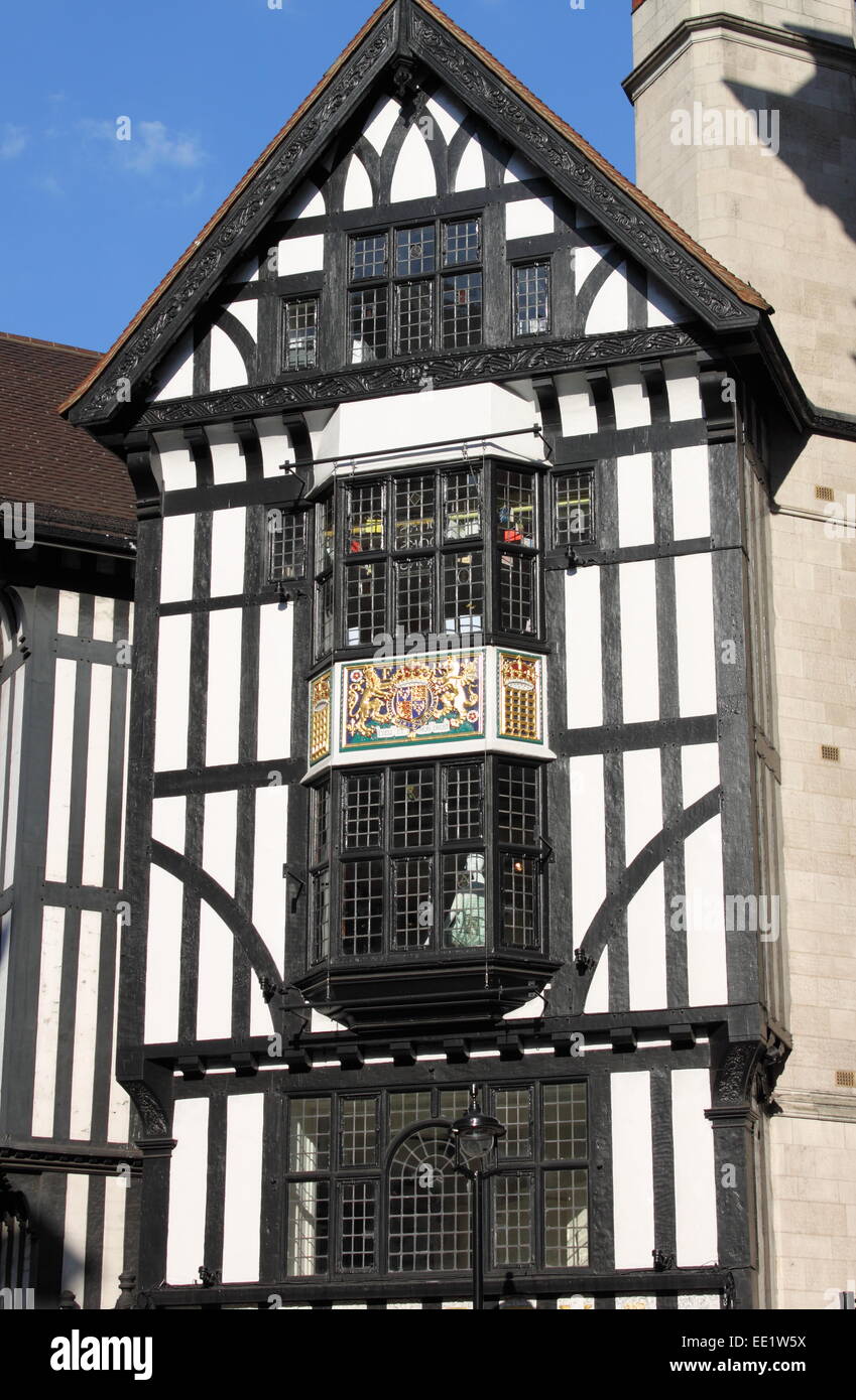Timber frame building in the downtown of London, UK Stock Photo - Alamy