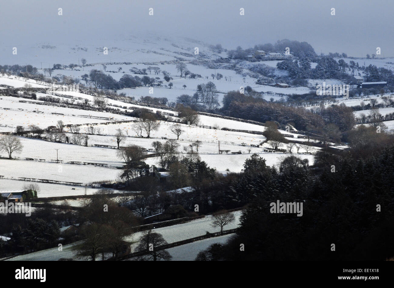 Aberystwyth, Wales, UK. 13th January, 2015. Snow settles on farmland in ...