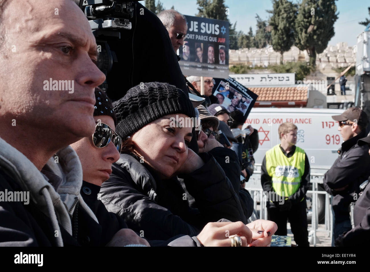 Charlie cohen hi-res stock photography and images - Alamy