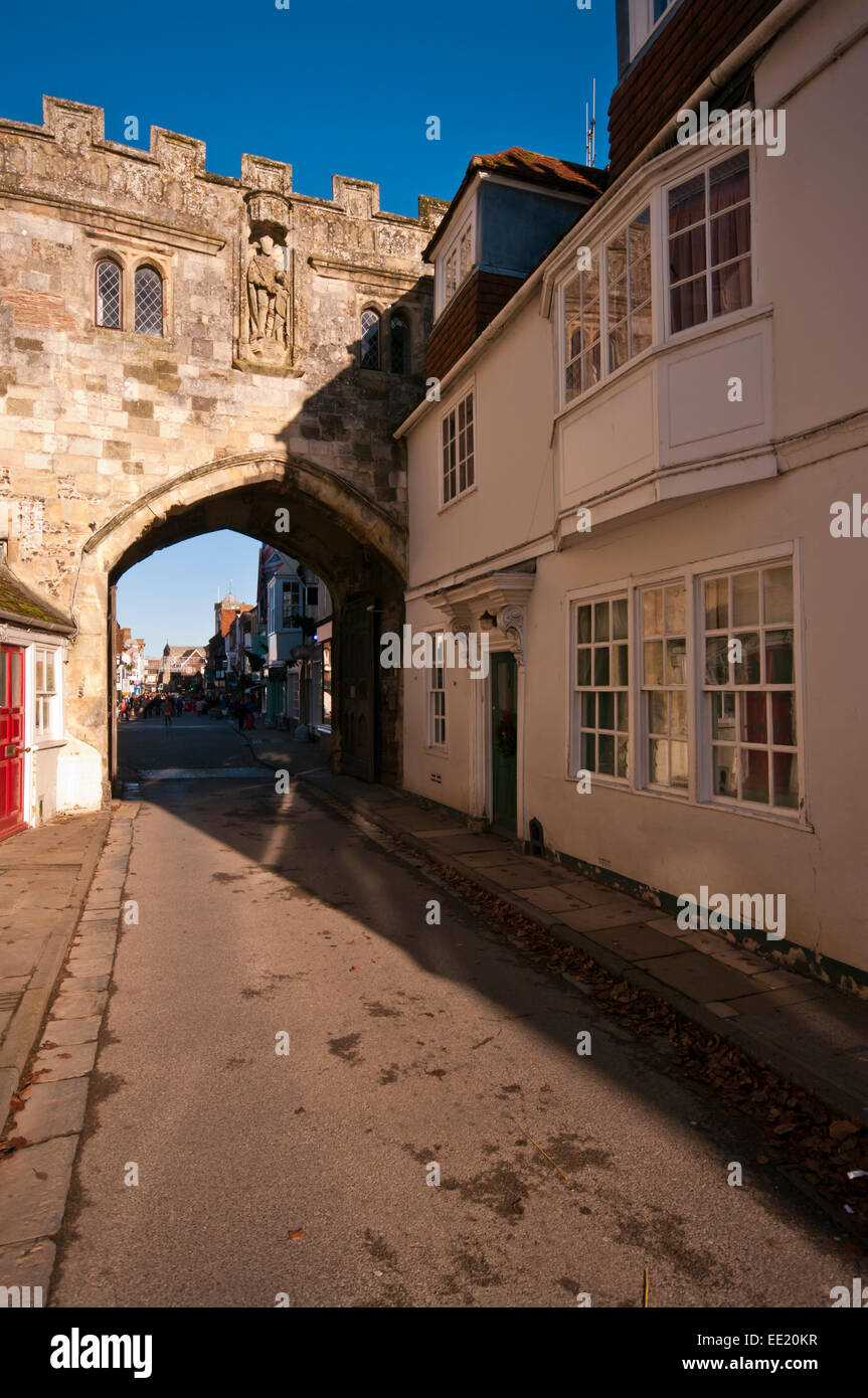 Historic ancient high street hi-res stock photography and images - Alamy