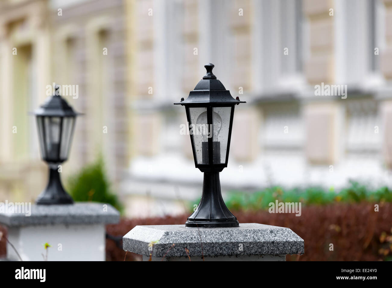 Hanging lantern street light hi-res stock photography and images - Alamy