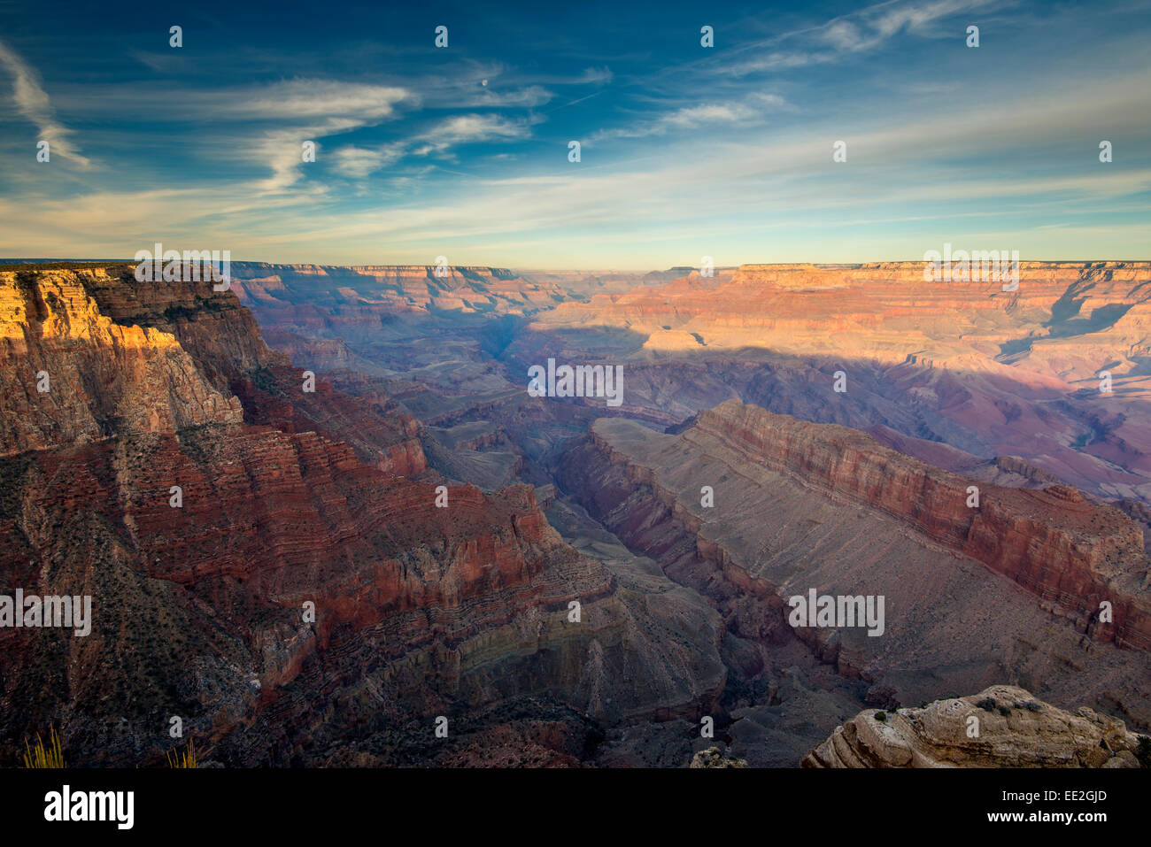 Top view of south rim from Desert View, Grand Canyon National Park ...