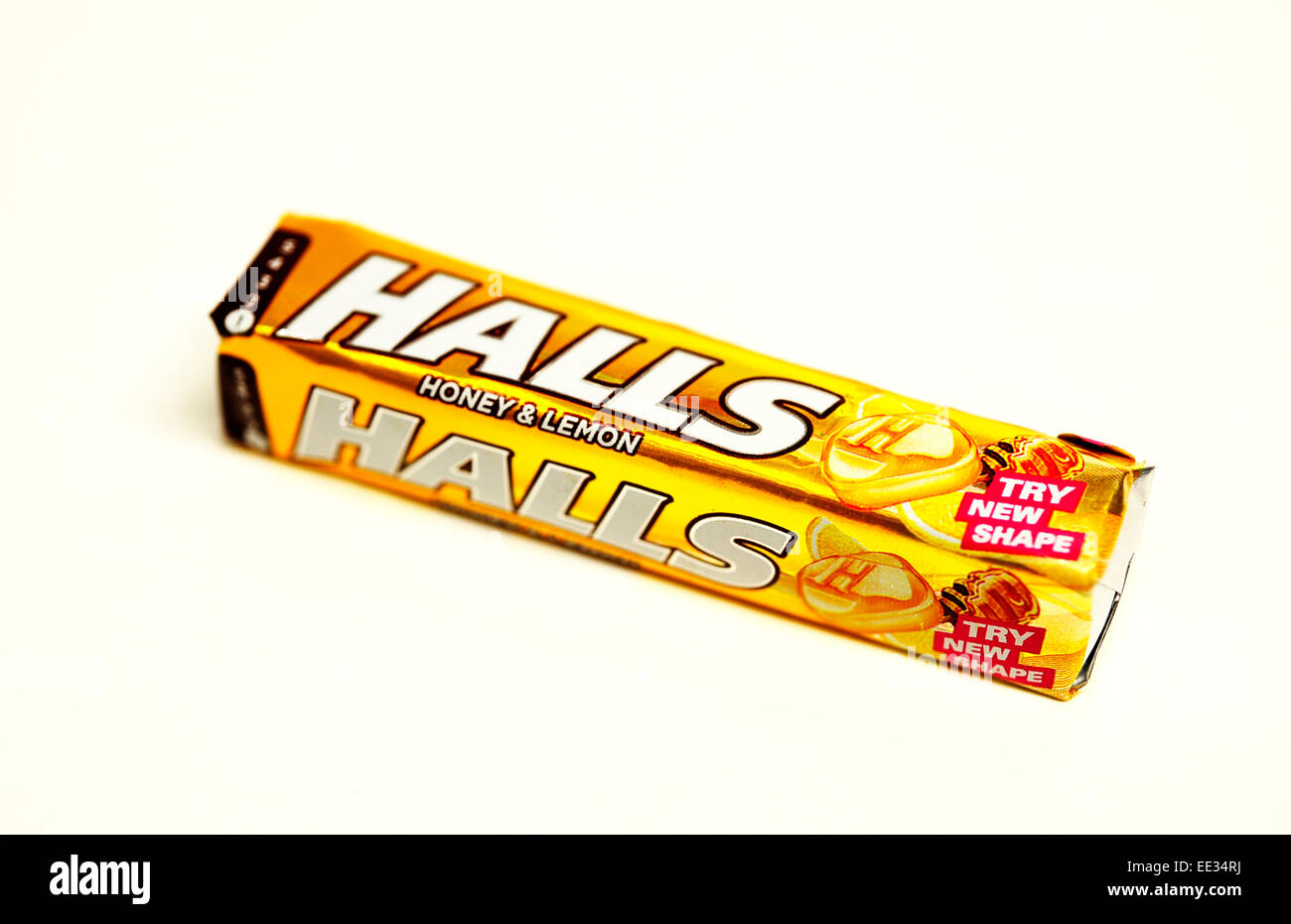 Close-up of Halls Honey and Lemon Lozengers Stock Photo - Alamy