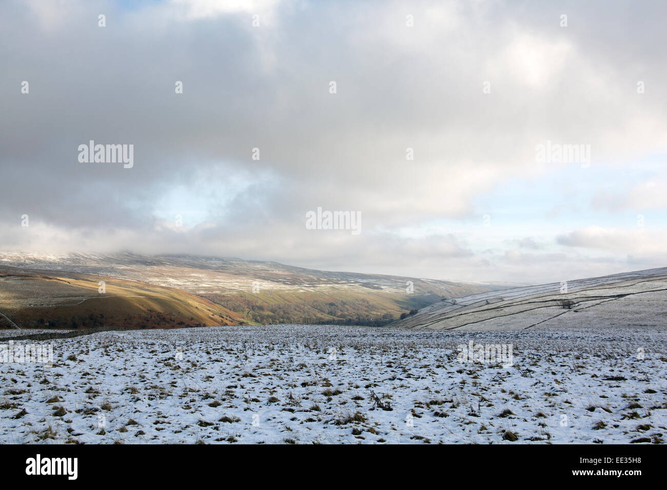 Snow and ice covered moors near Litton area in the Yorkshire Dales ...