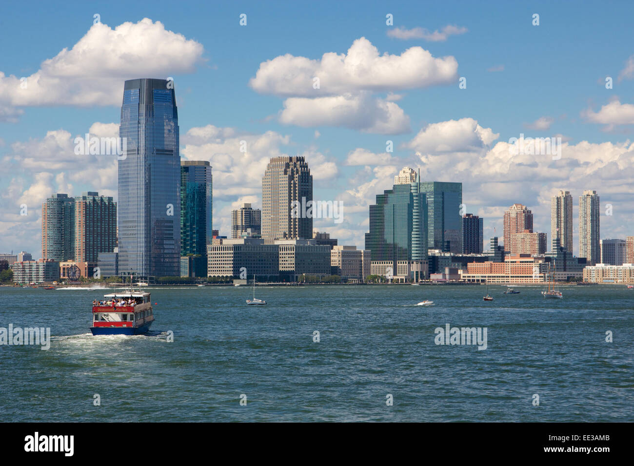 Jersey city nj skyscraper towers hi-res stock photography and images ...