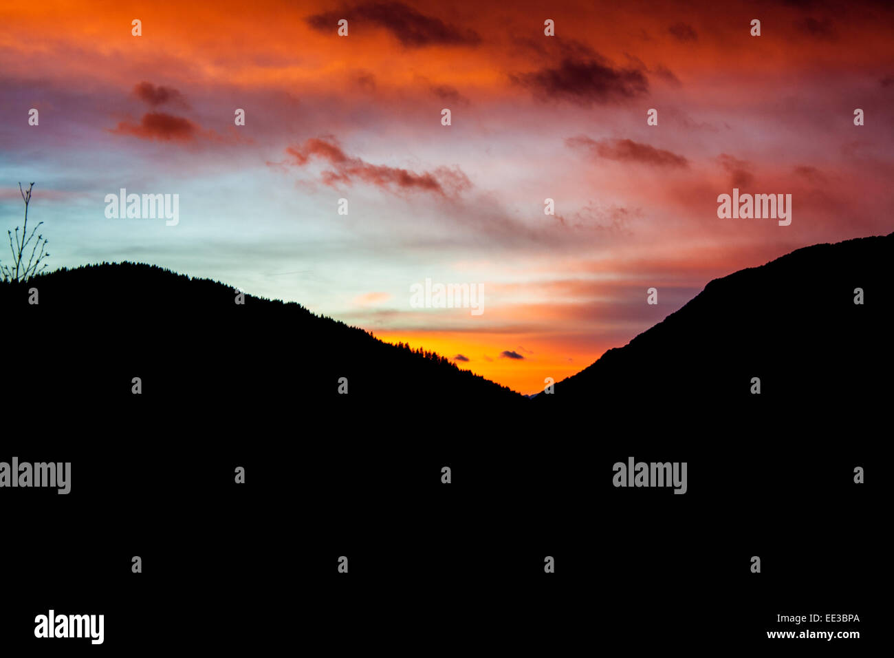 The sky become a red show Stock Photo - Alamy