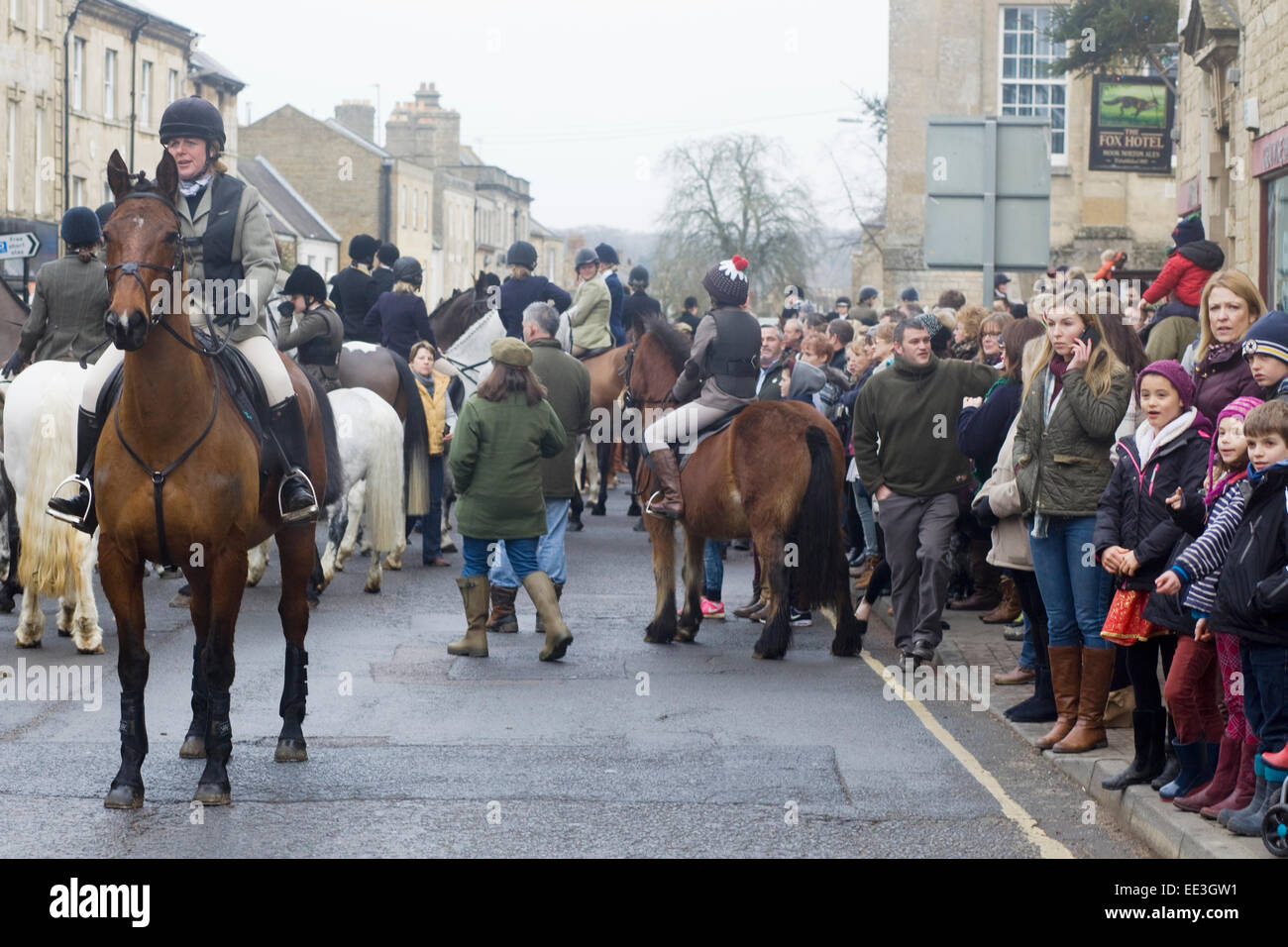 The Heythrop Hunt at the boxing day meet in Chipping Norton Stock Photo ...