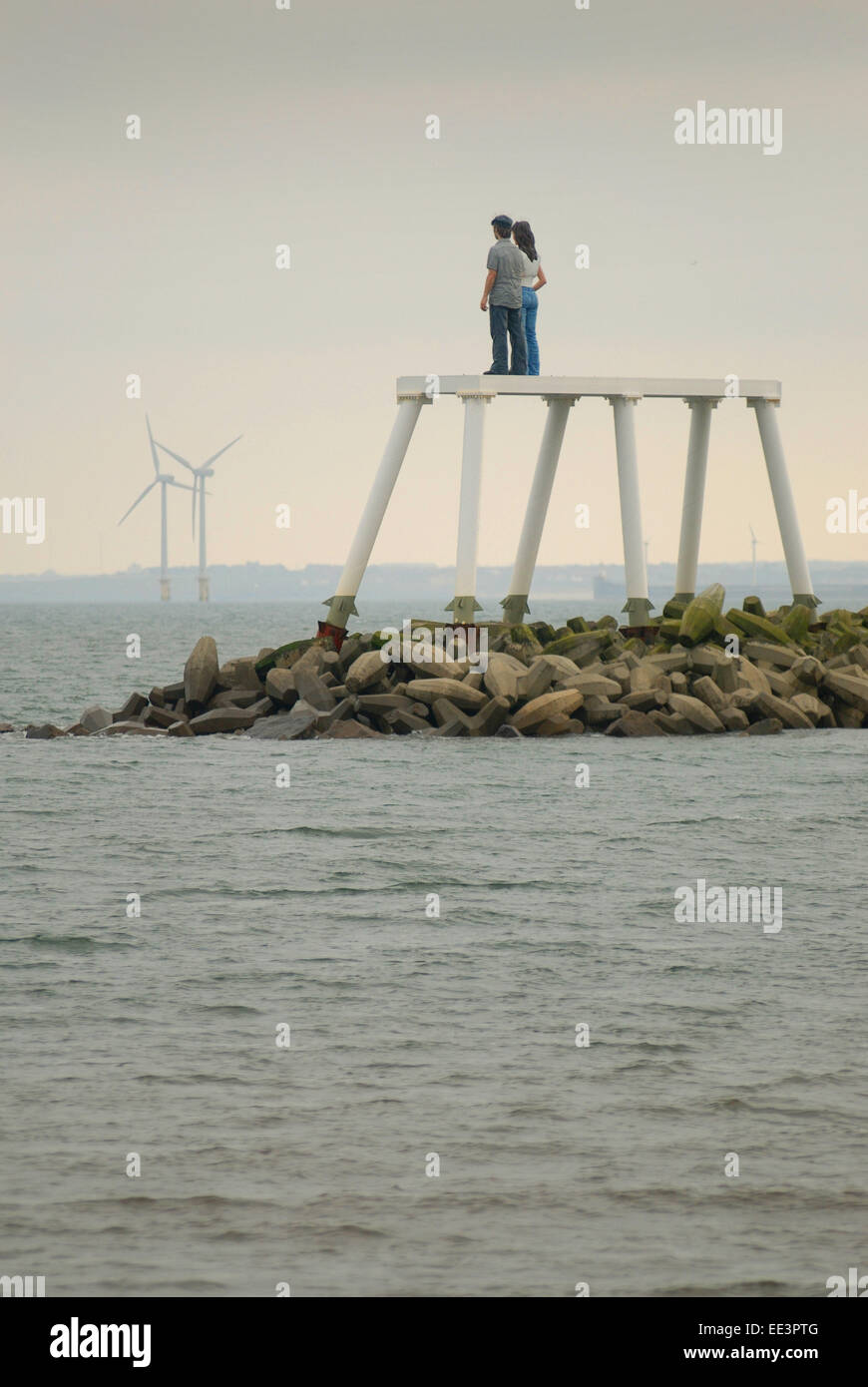 "Couple" by Sean Henry, Newbiggin by the sea Stock Photo - Alamy