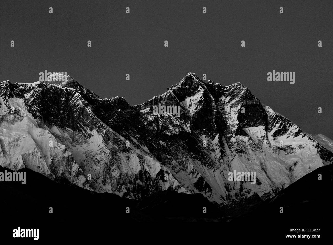 Snow covered mountain himalayas Black and White Stock Photos & Images ...