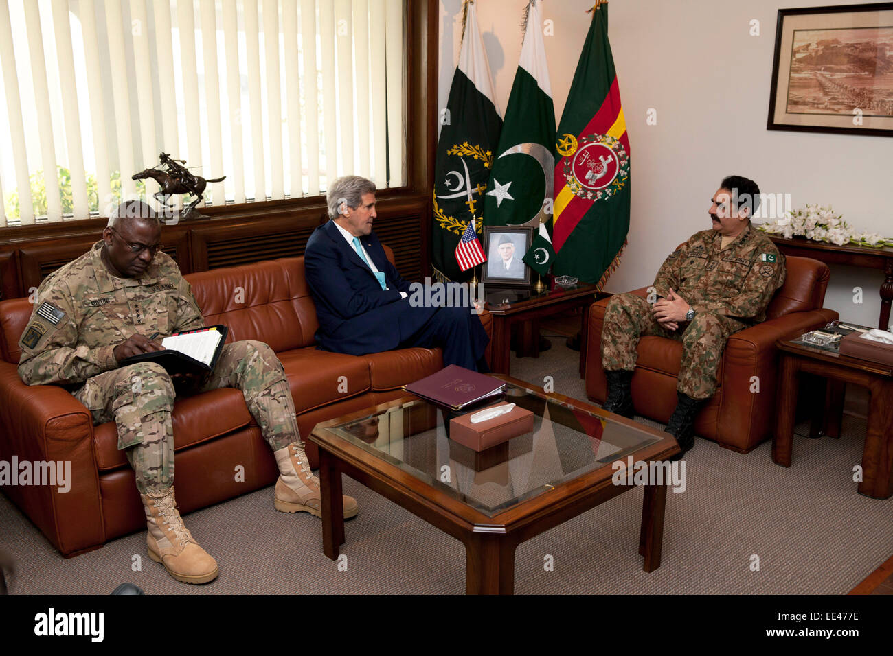General raheel sharif hi-res stock photography and images - Alamy