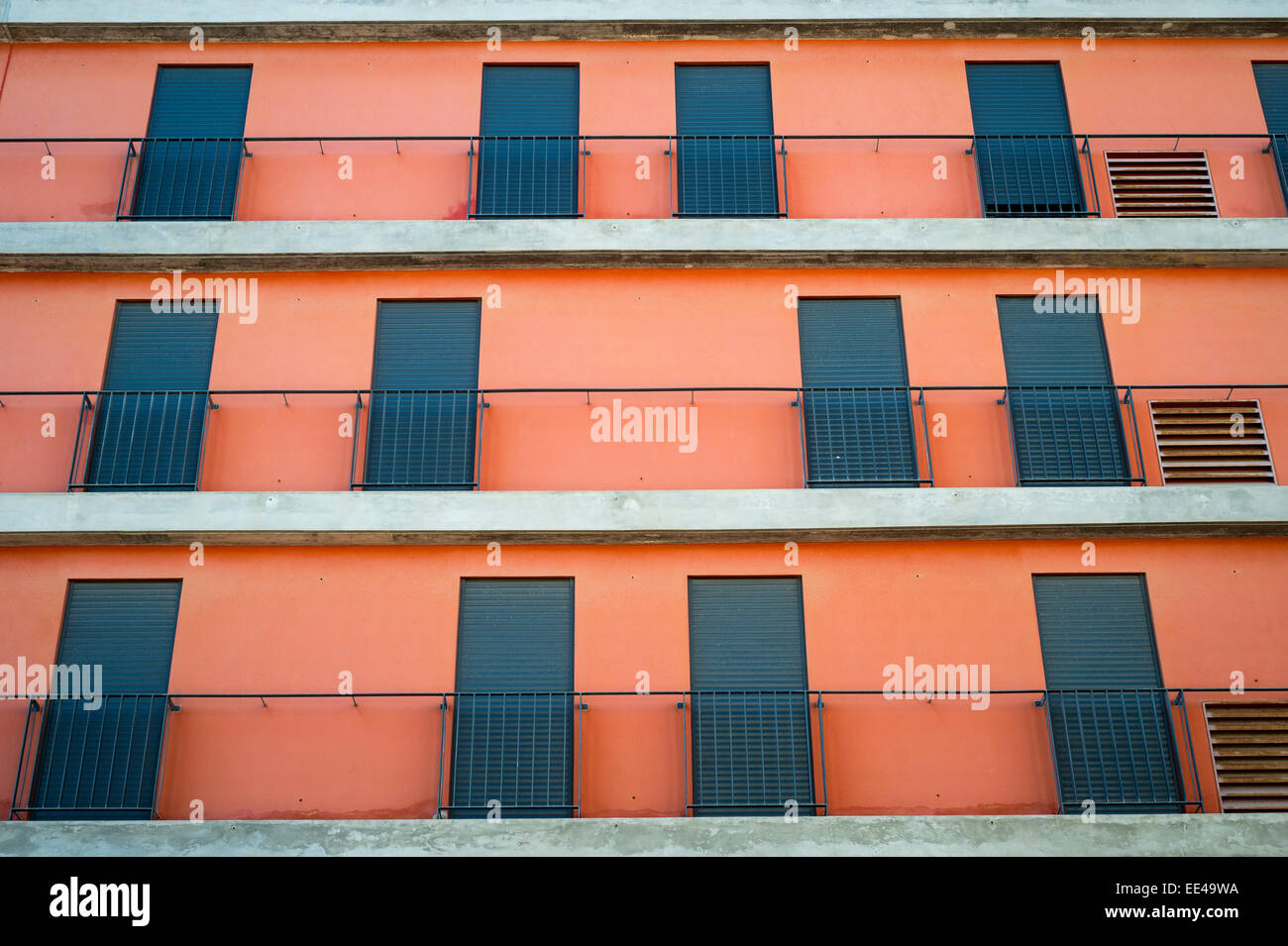 The block at orange hi-res stock photography and images - Alamy