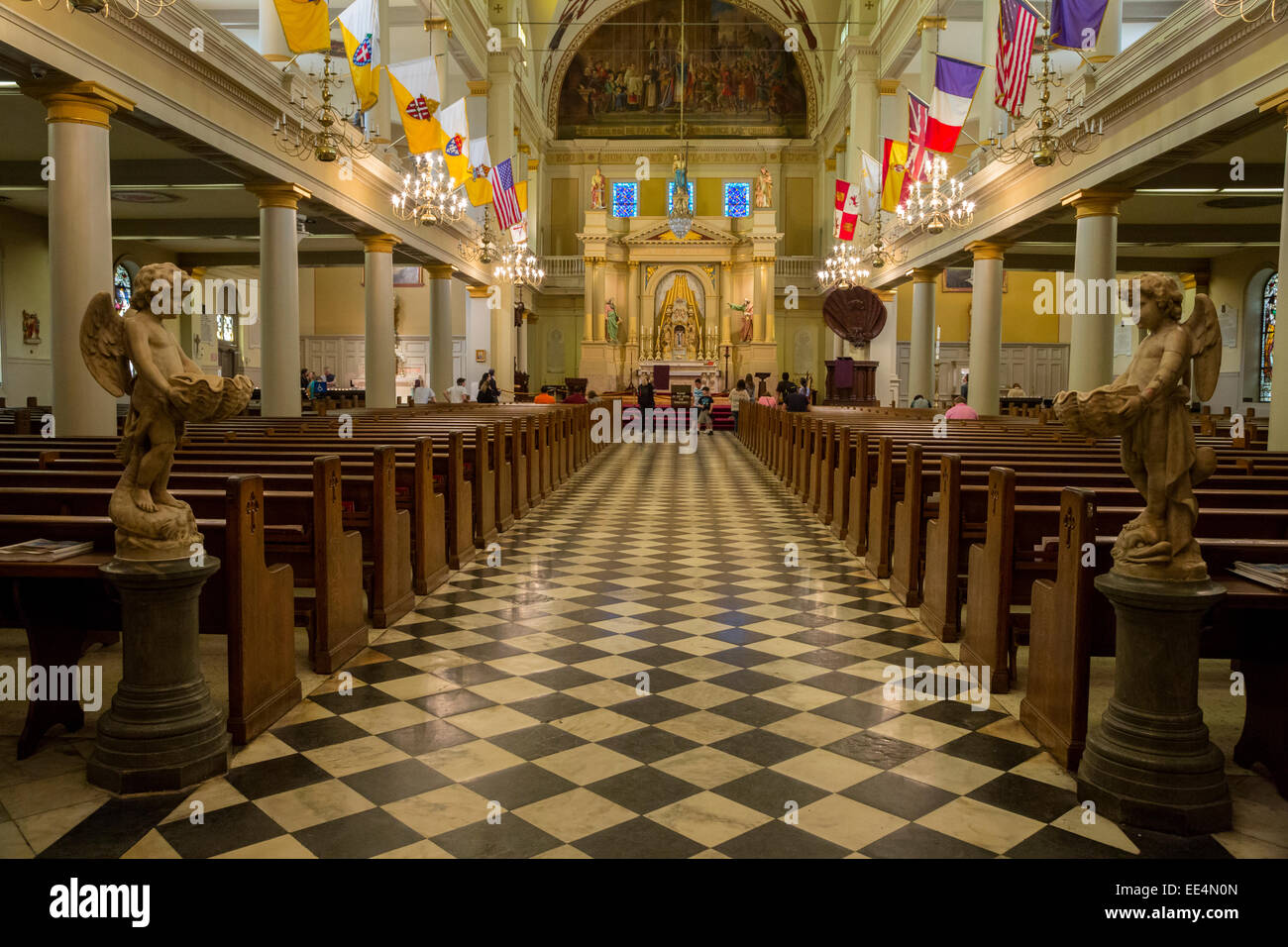 Interior st louis cathedral church hi-res stock photography and images ...