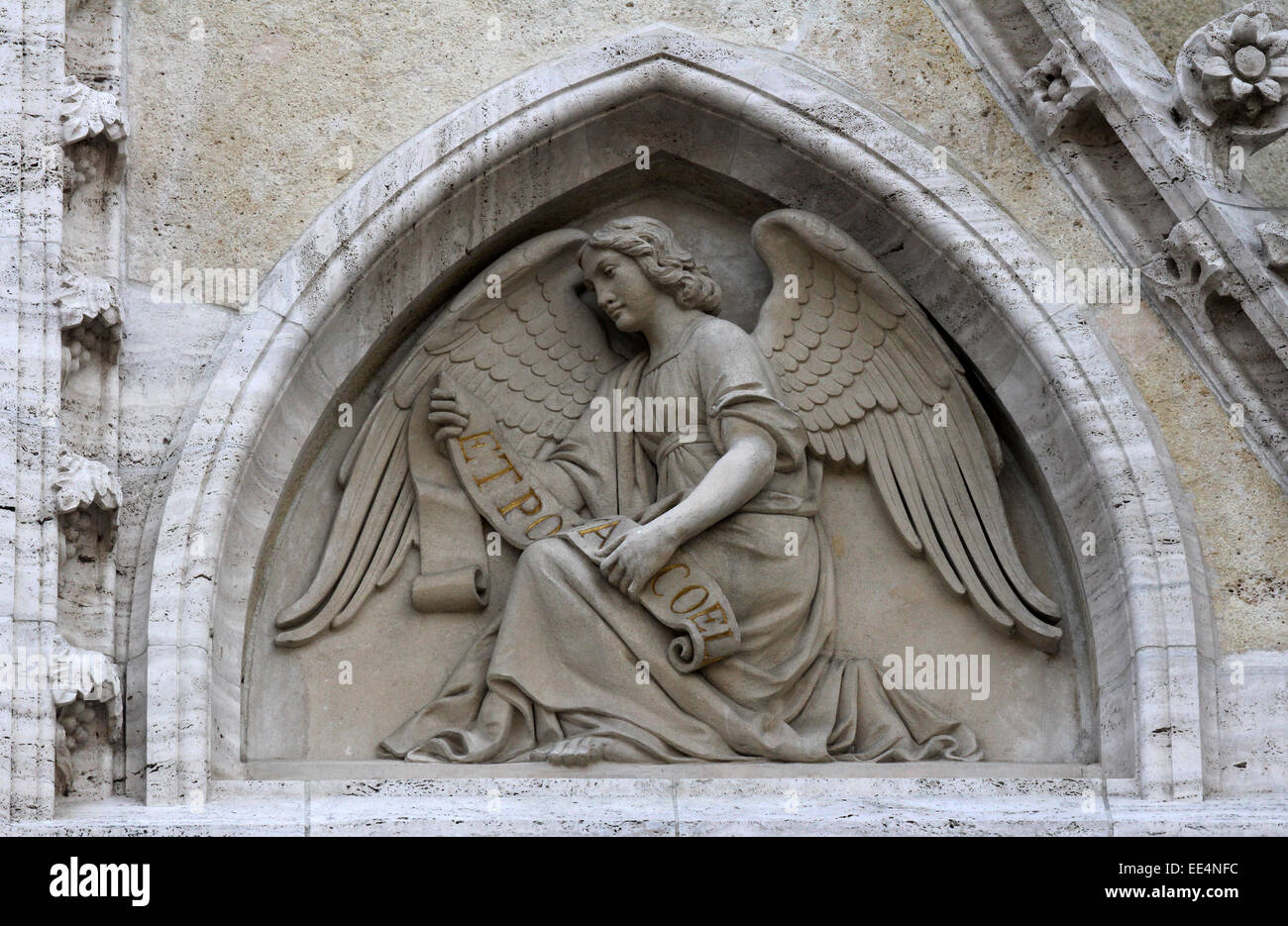 Angel on the portal of the Zagreb cathedral Stock Photo - Alamy