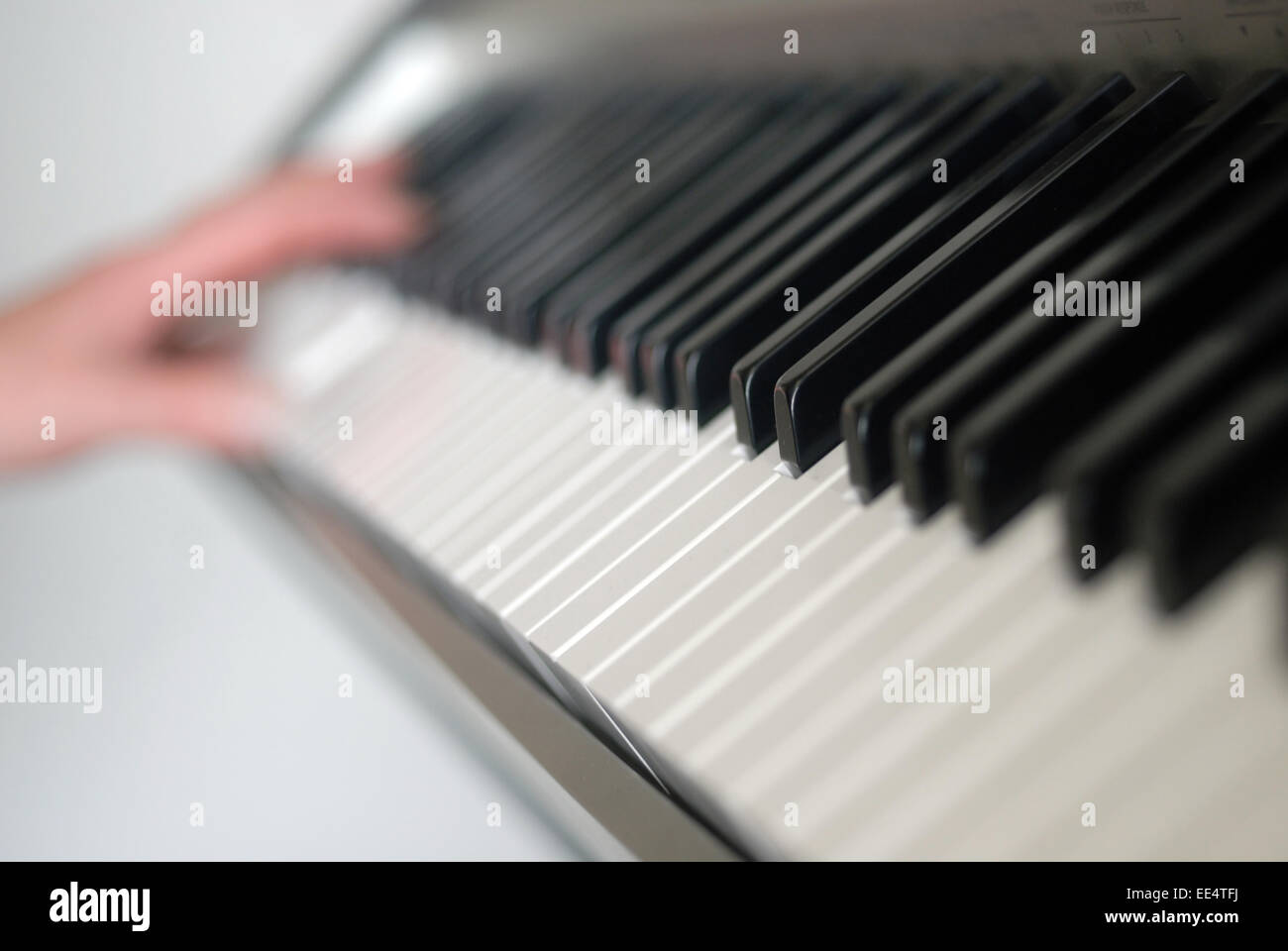 playing a keyboard / Musical Instruments Stock Photo - Alamy