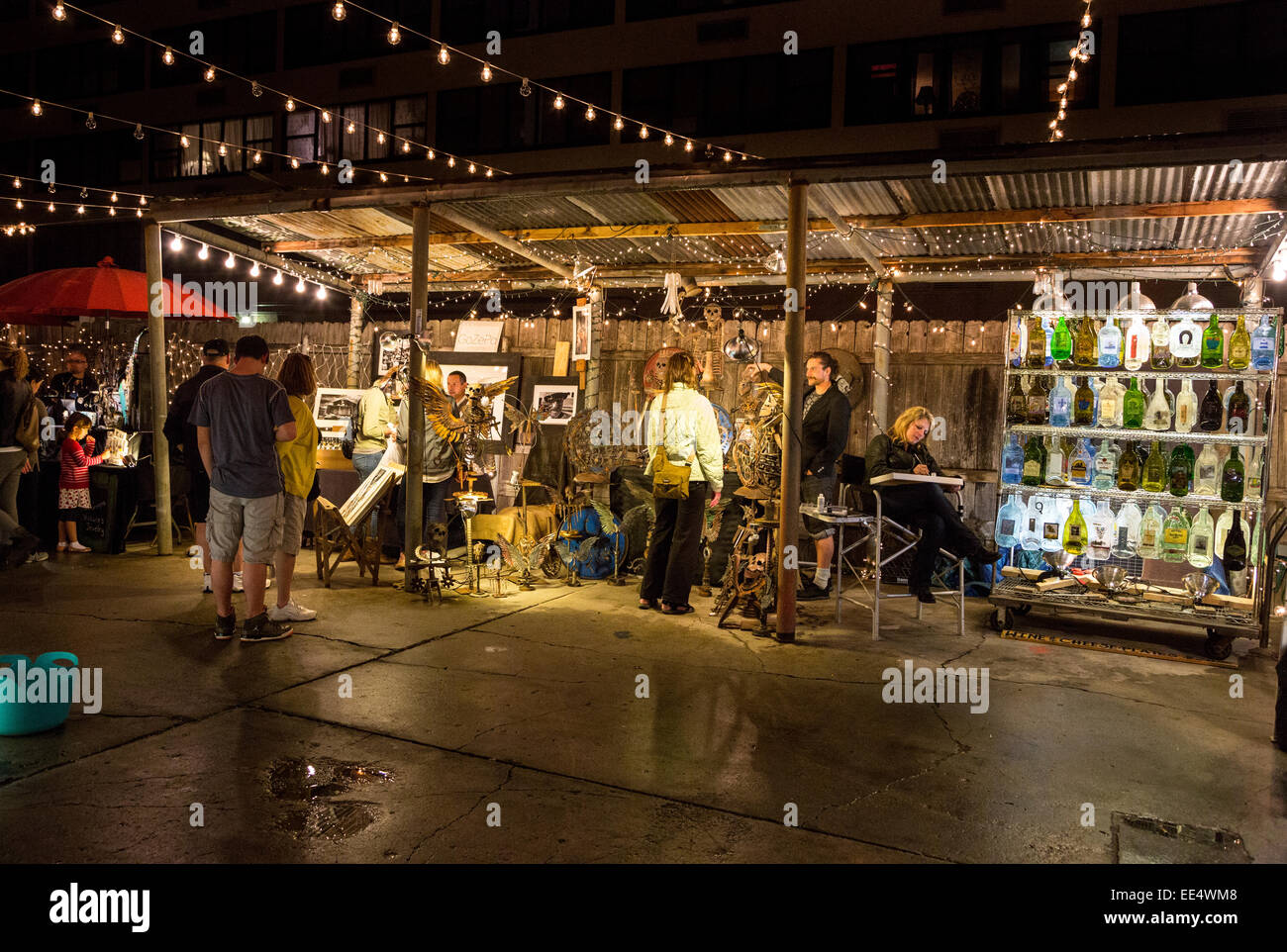 Frenchmen’s art market hi-res stock photography and images - Alamy
