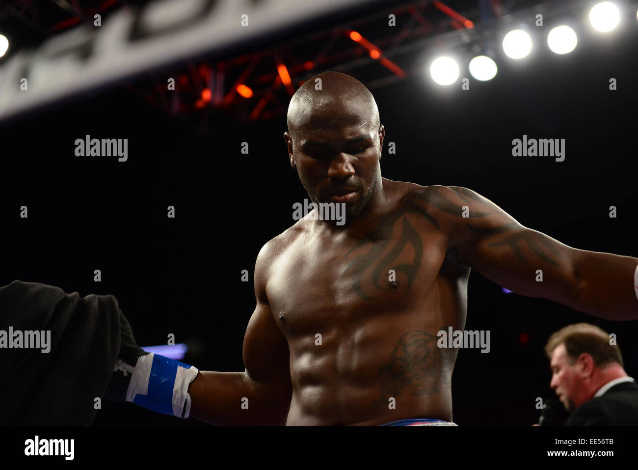 'Judgment Day' Lacy v Savigne boxing match at American Airlines Arena ...