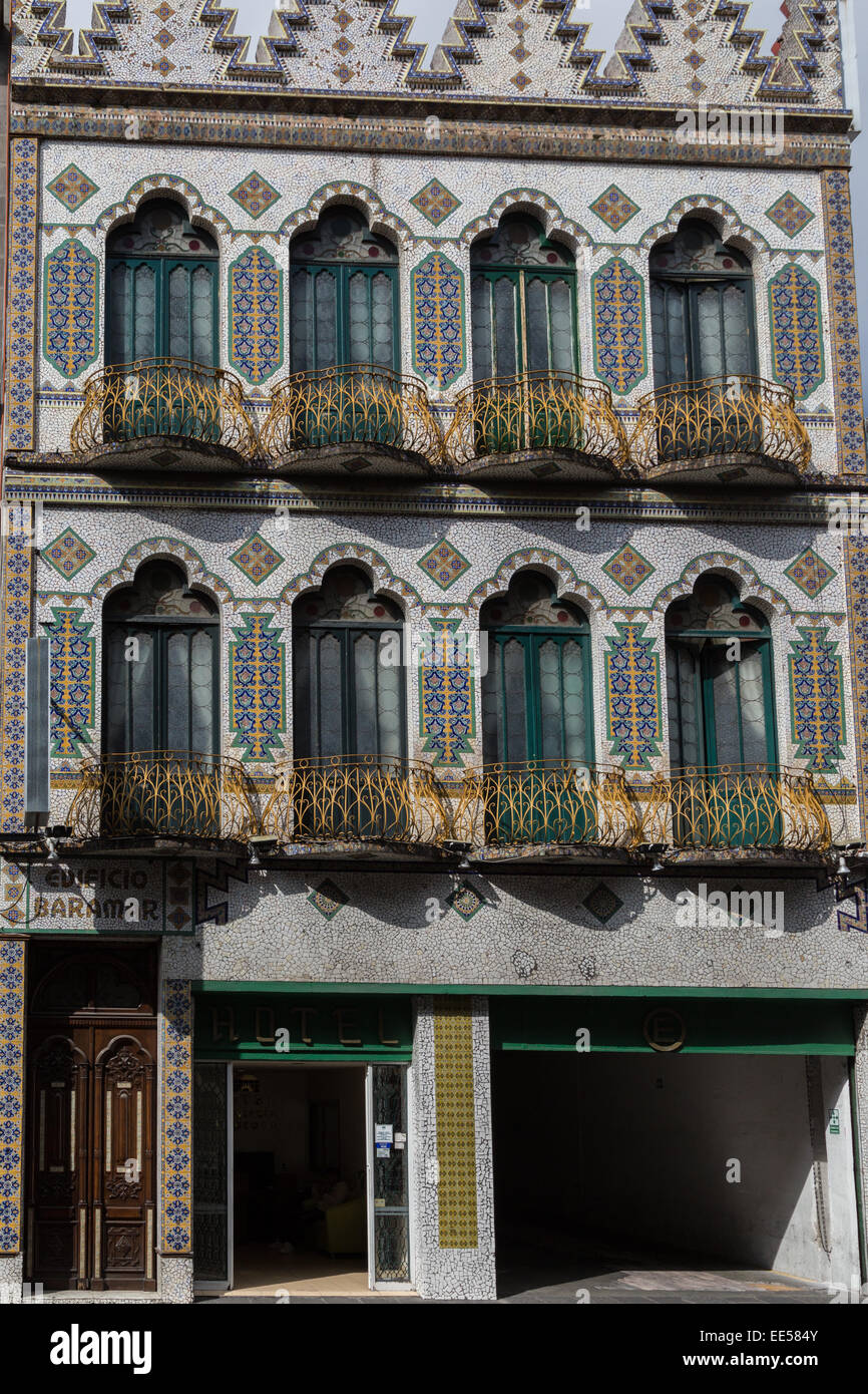 Moorish style architecture hi-res stock photography and images - Alamy
