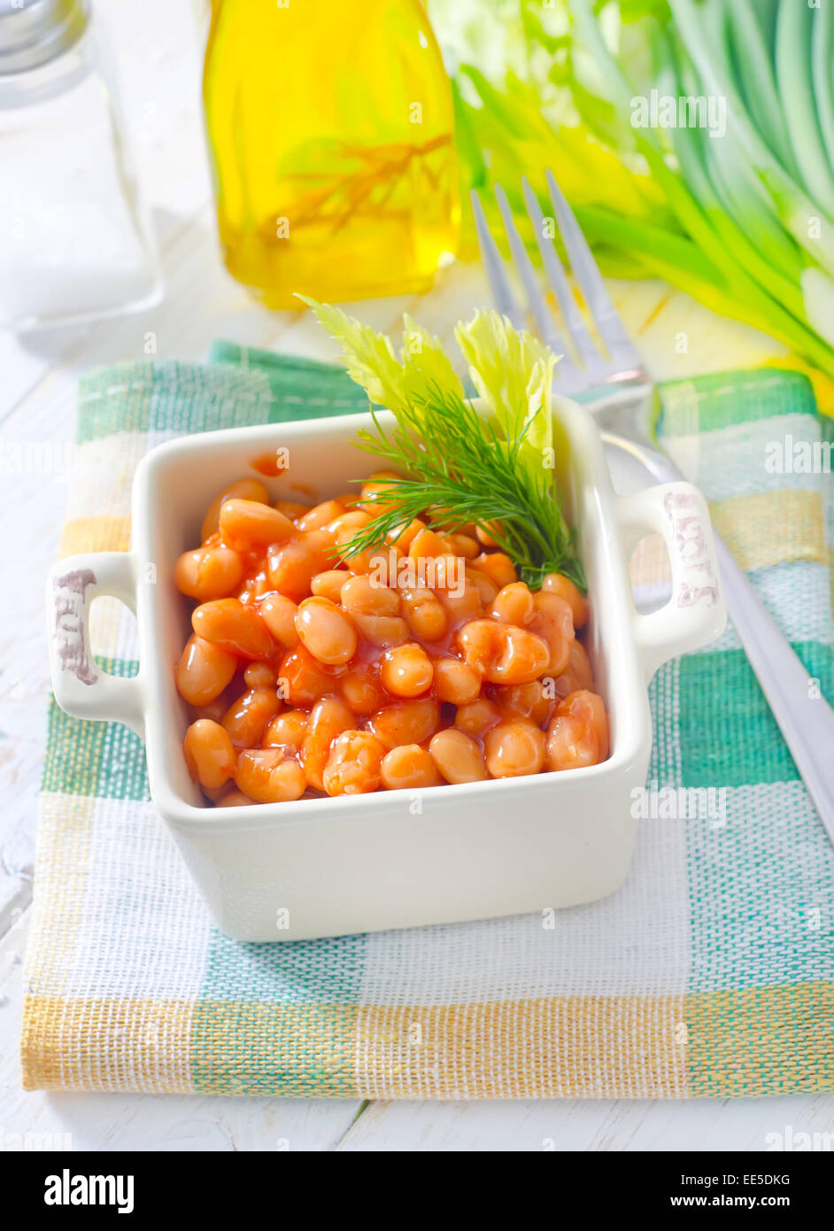 Cannellini beans tomato sauce hi-res stock photography and images - Alamy