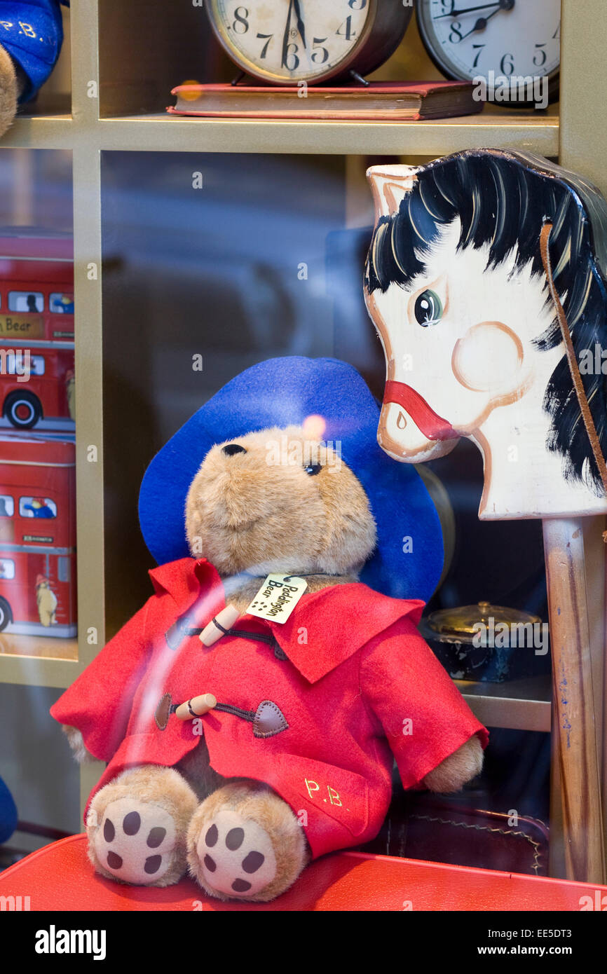 Shop window Display of Paddington Bear Stock Photo - Alamy